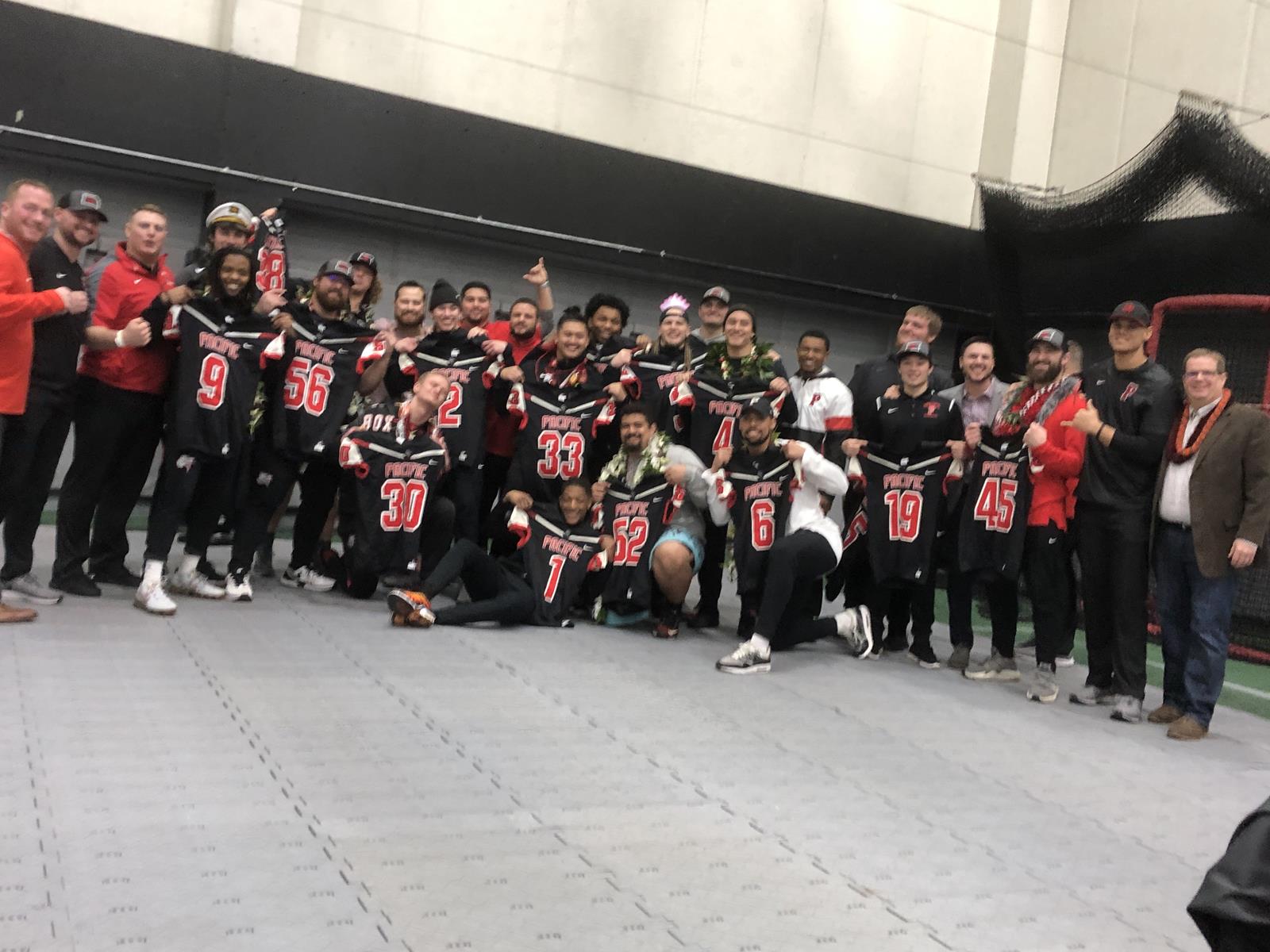 Boxers Fall in Season Finale, 38-28 - Pacific University Athletics