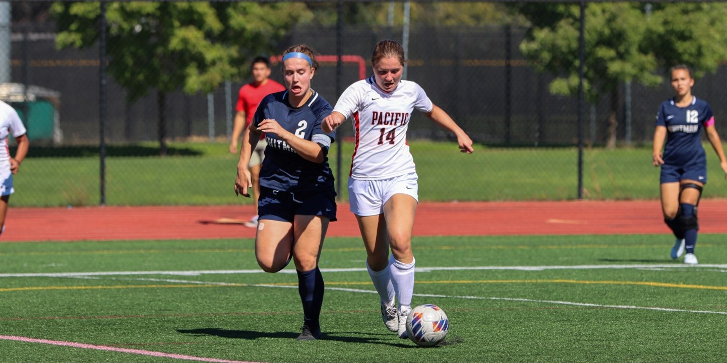 Boxers Fall to Blues - Pacific University Athletics