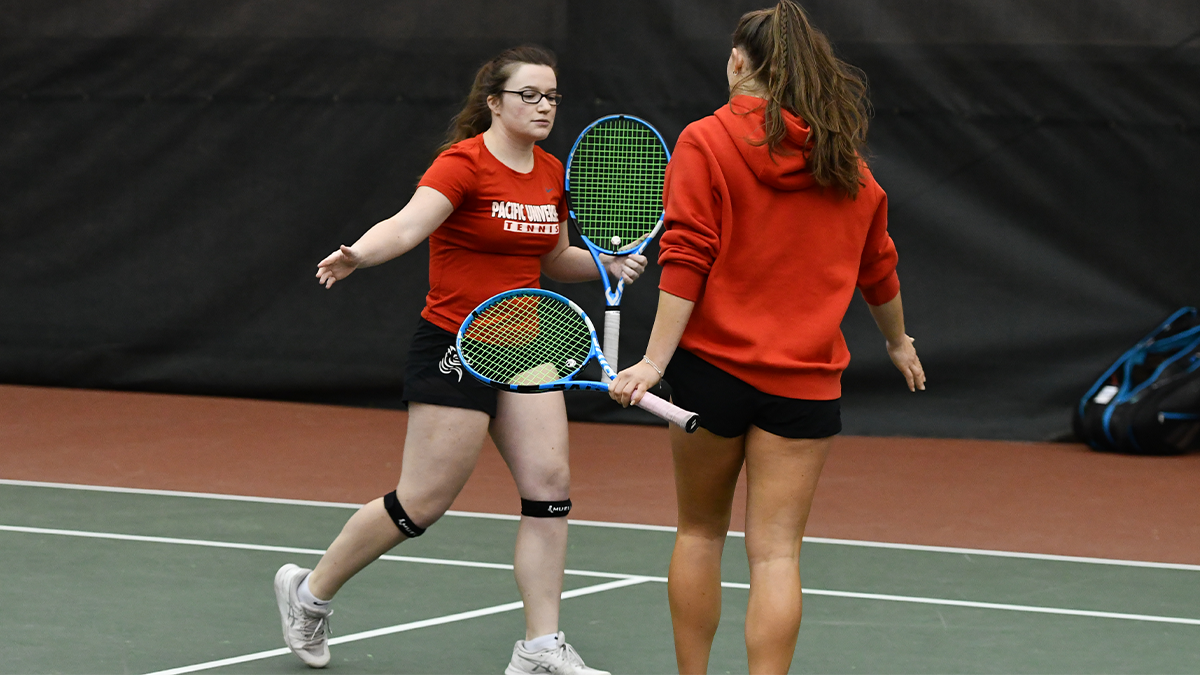 Boxers Bounce Back and Sweep the Bearcats - Pacific University Athletics