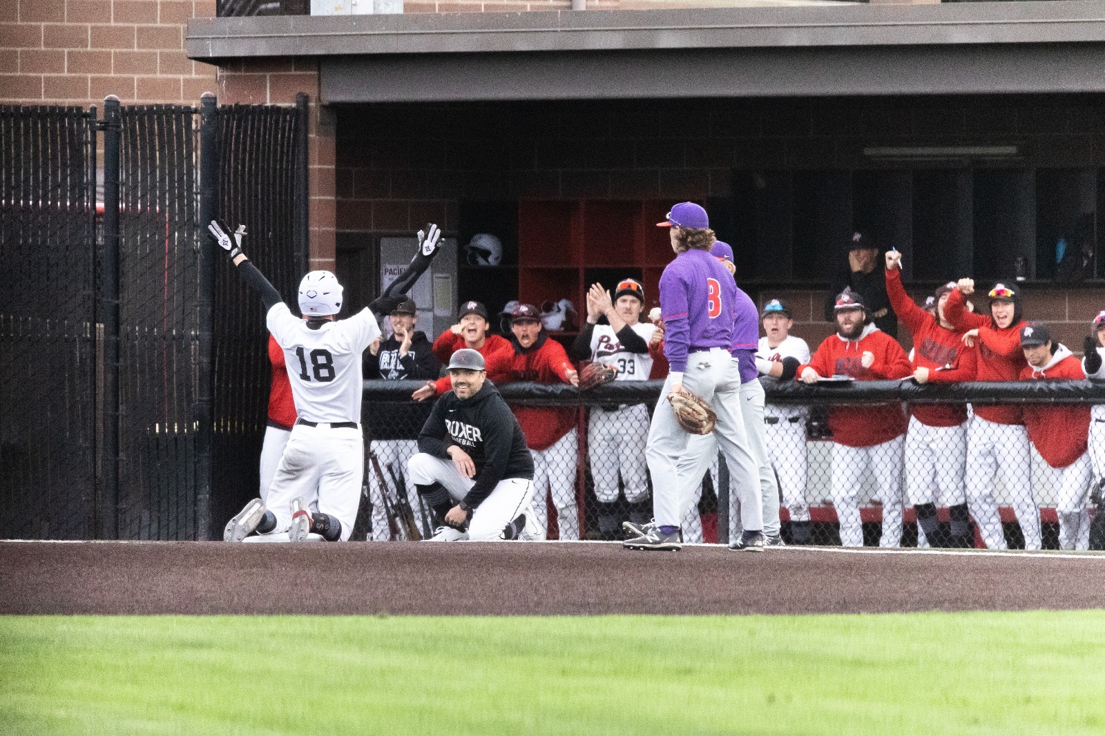 Boxers Earn Sweep Against Linfield - Pacific University Athletics