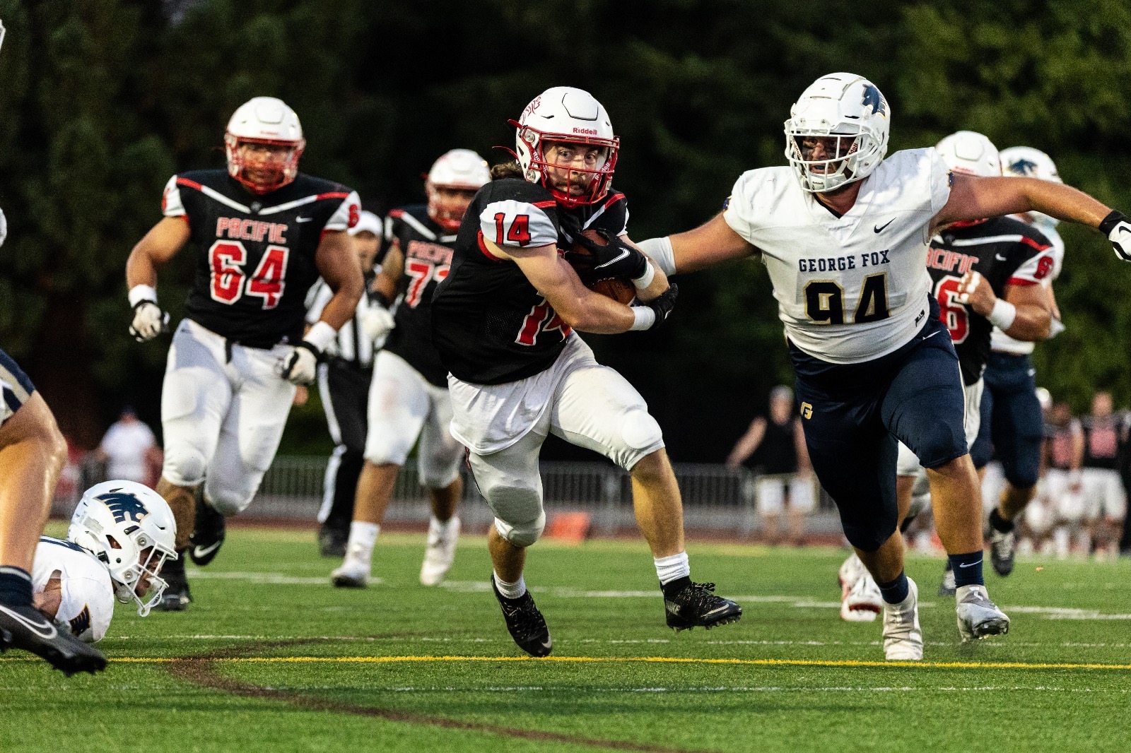 Tyler Vargas - Football - Pacific University Athletics