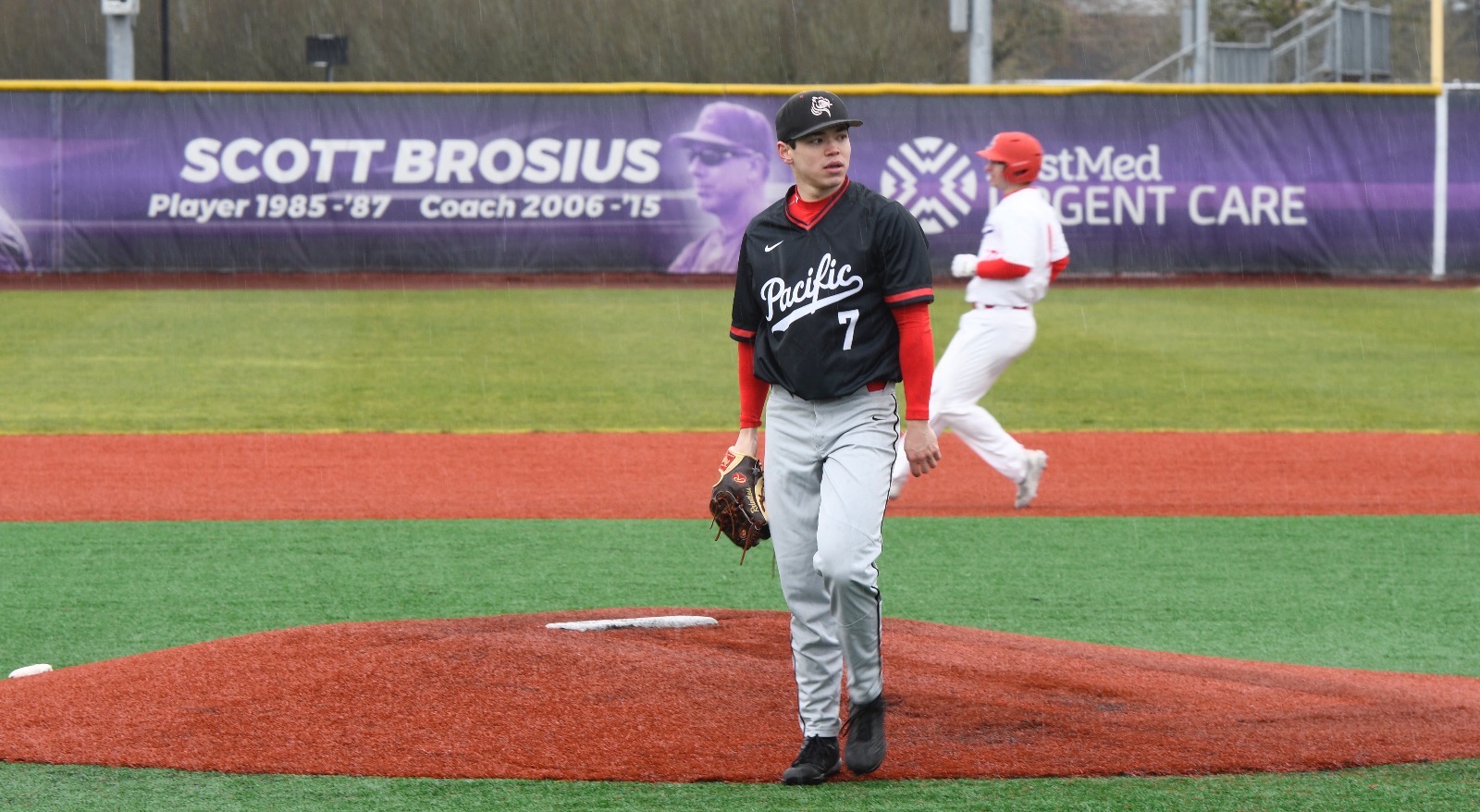 Boxers allow eight runs in first two innings of 12-4 loss at Linfield ...