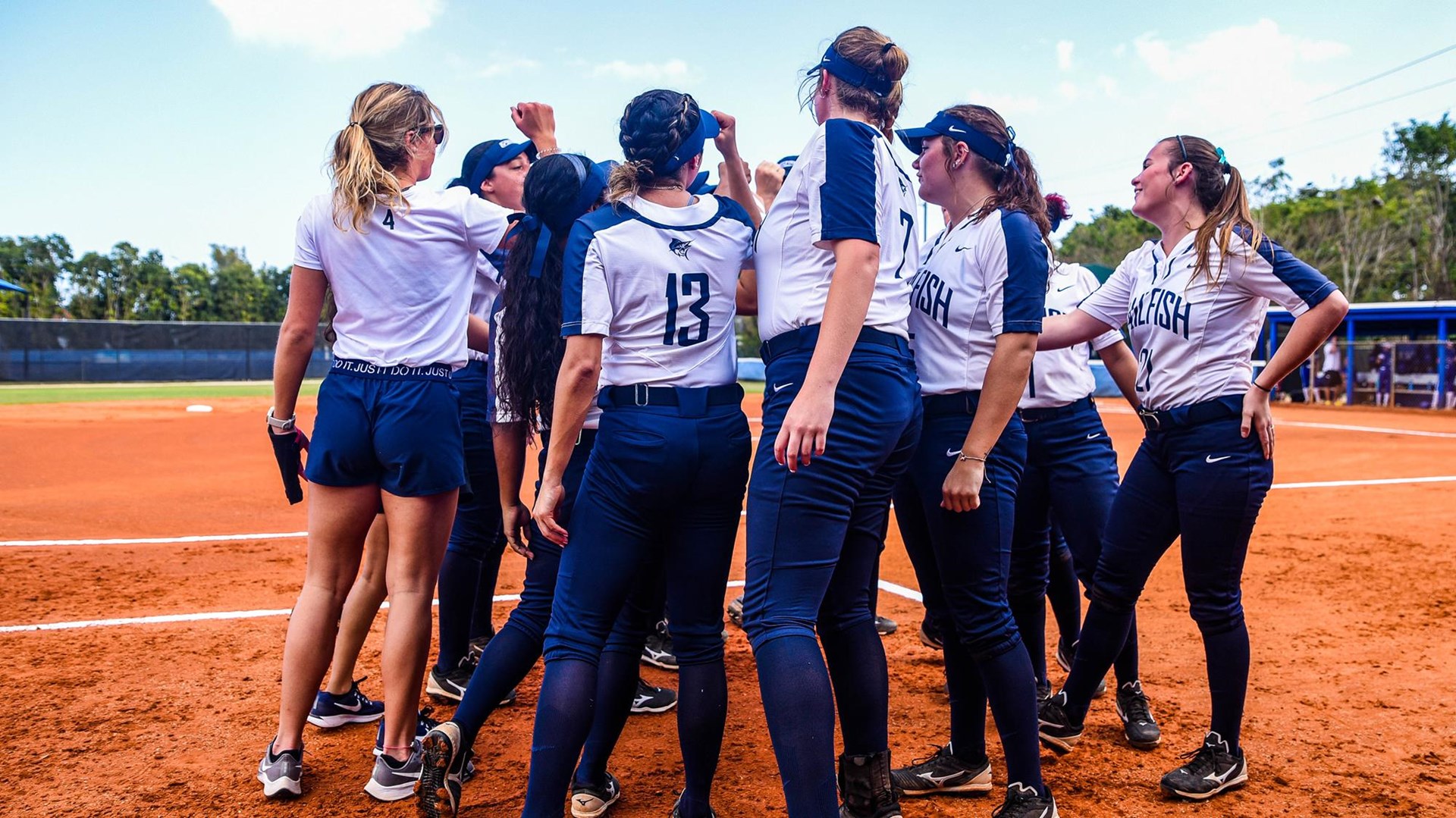 Softball Completes Sweep at Lynn - Palm Beach Atlantic University Athletics
