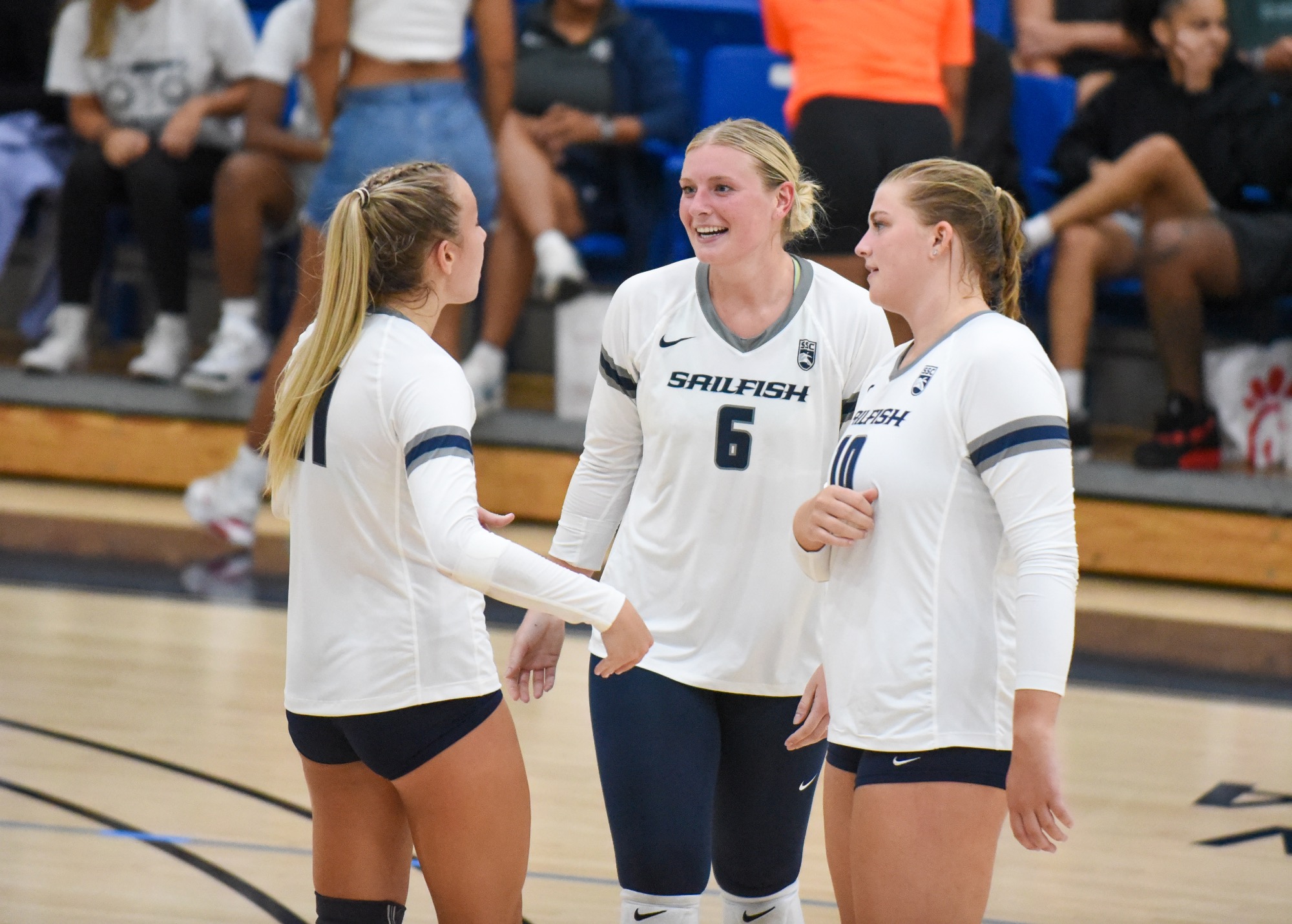 Volleyball Sweeps Lynn at Home - Palm Beach Atlantic University Athletics