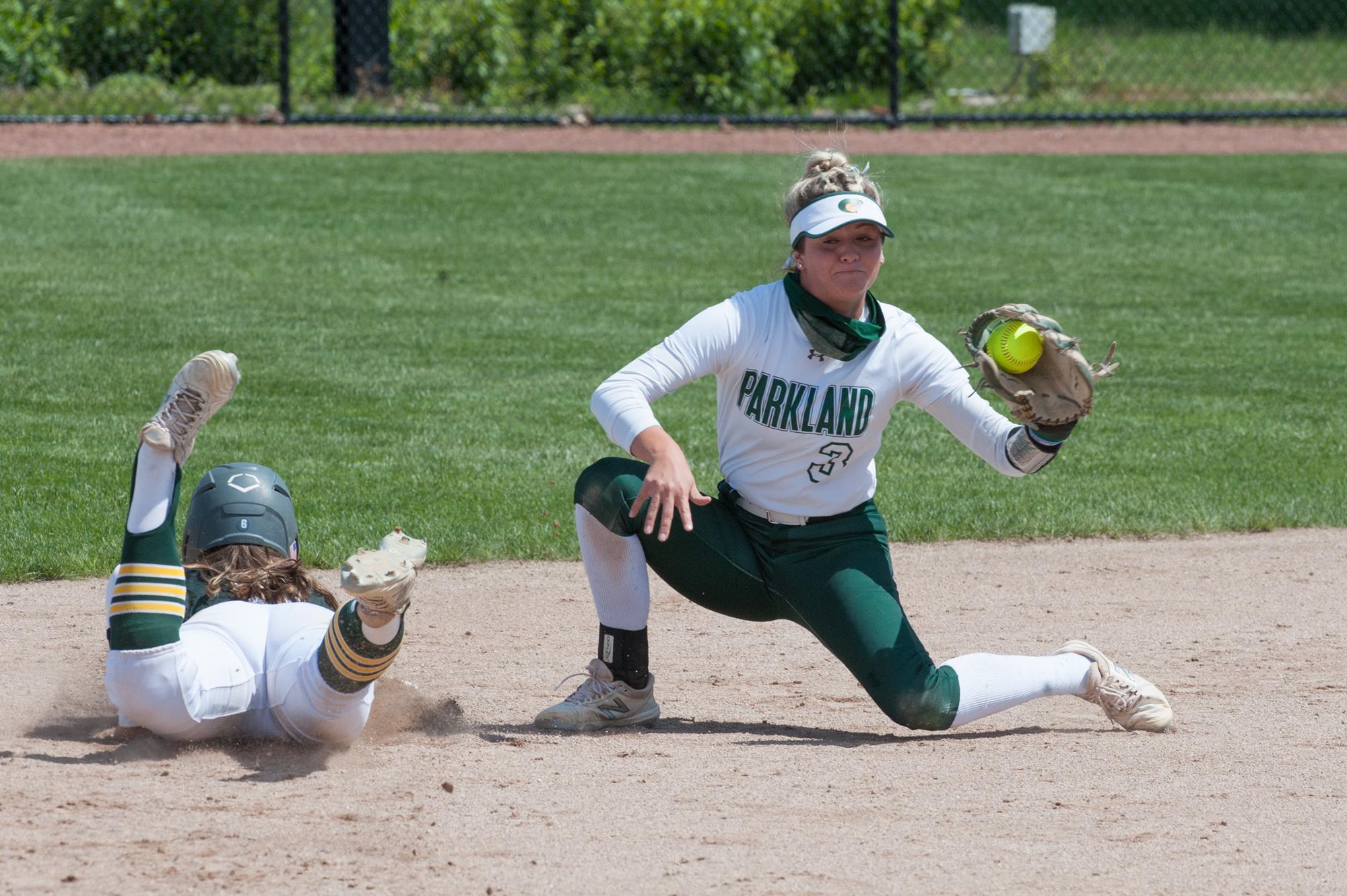 No. 1-Seed Cobras Softball Comes From Behind in Two Wins - Parkland ...