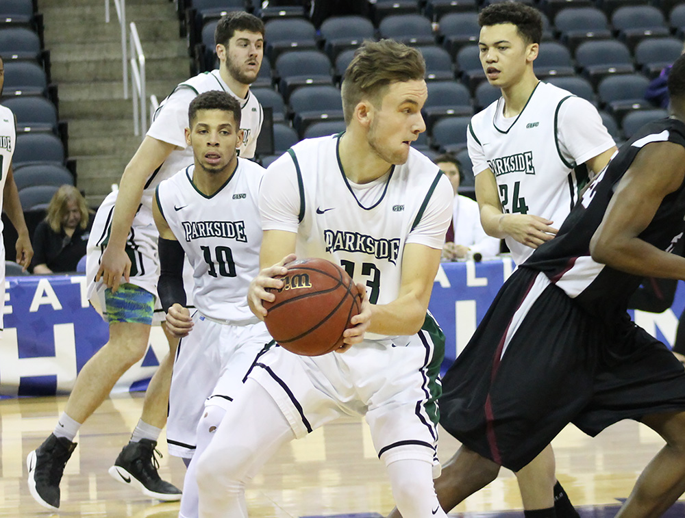 Jake Verhagen - Men's Basketball - Parkside Athletics