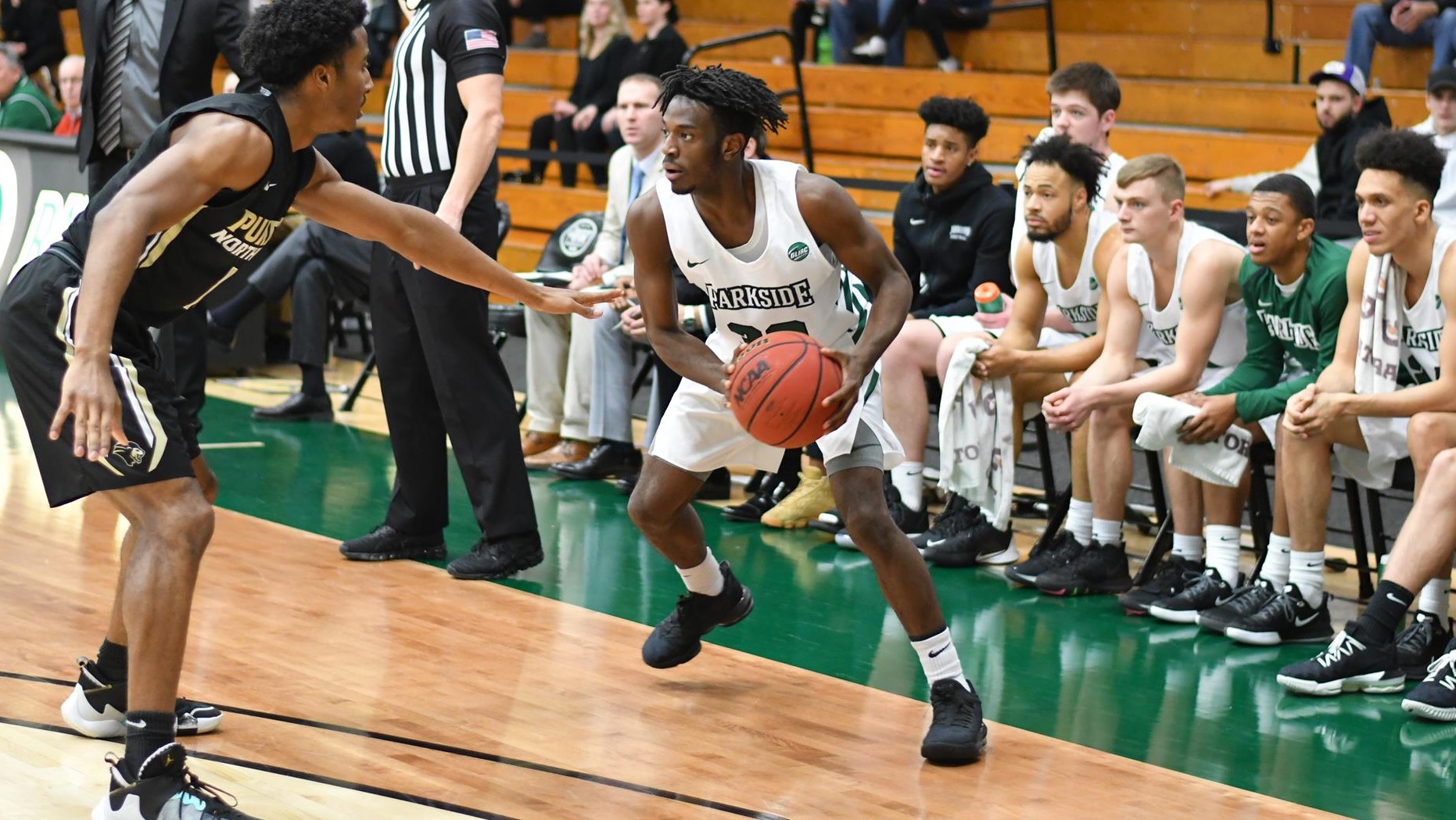 Vinson Sigmon Jr. - Men's Basketball - Parkside Athletics