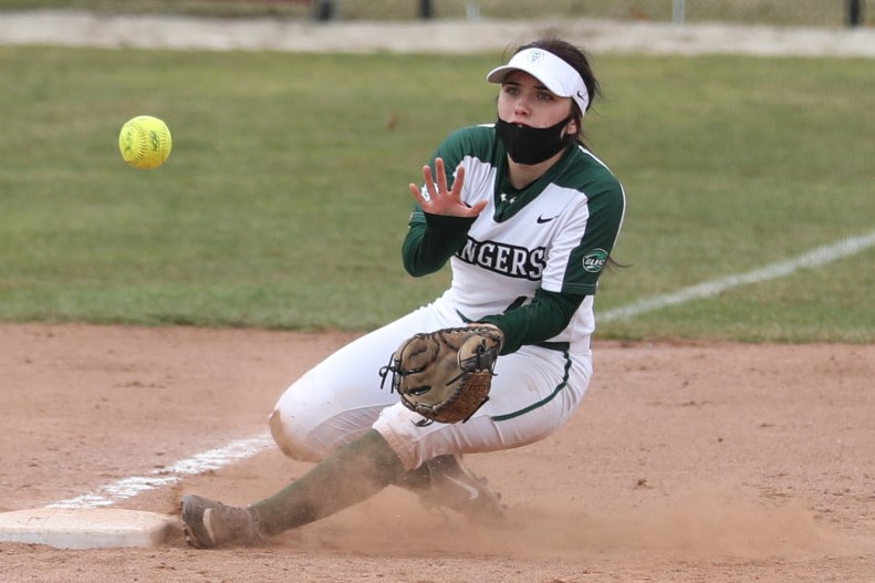 Taylor Delgado - Softball - Parkside Athletics