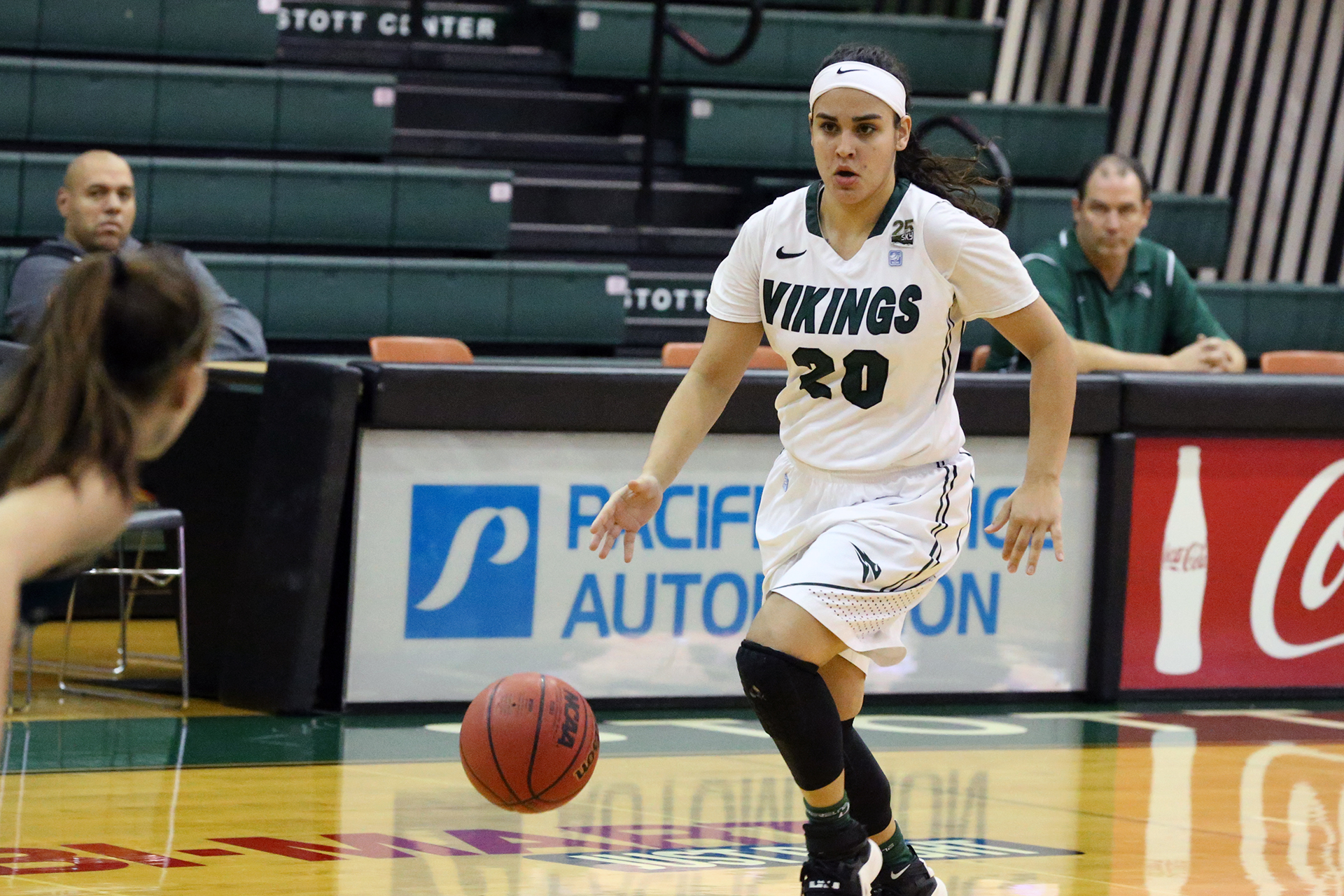Ashley Torres Negron - 2016-17 - Women's Basketball - Portland State ...