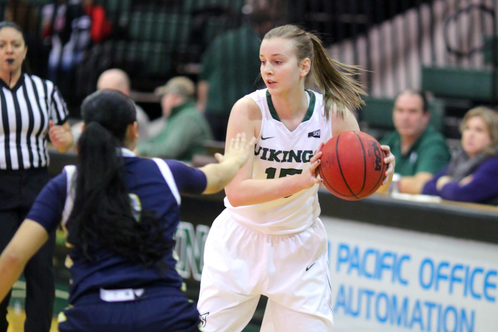 Corey James - 2018-19 - Women's Basketball - Portland State University ...