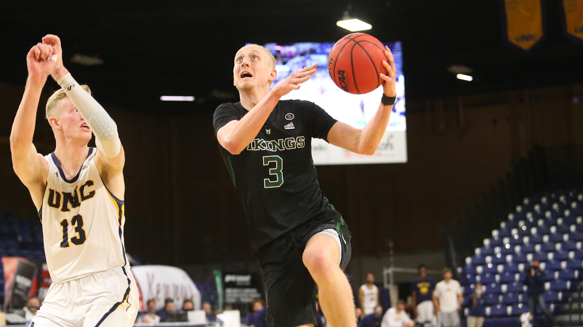 Ian Burke - 2021-22 - Men's Basketball - Portland State University ...