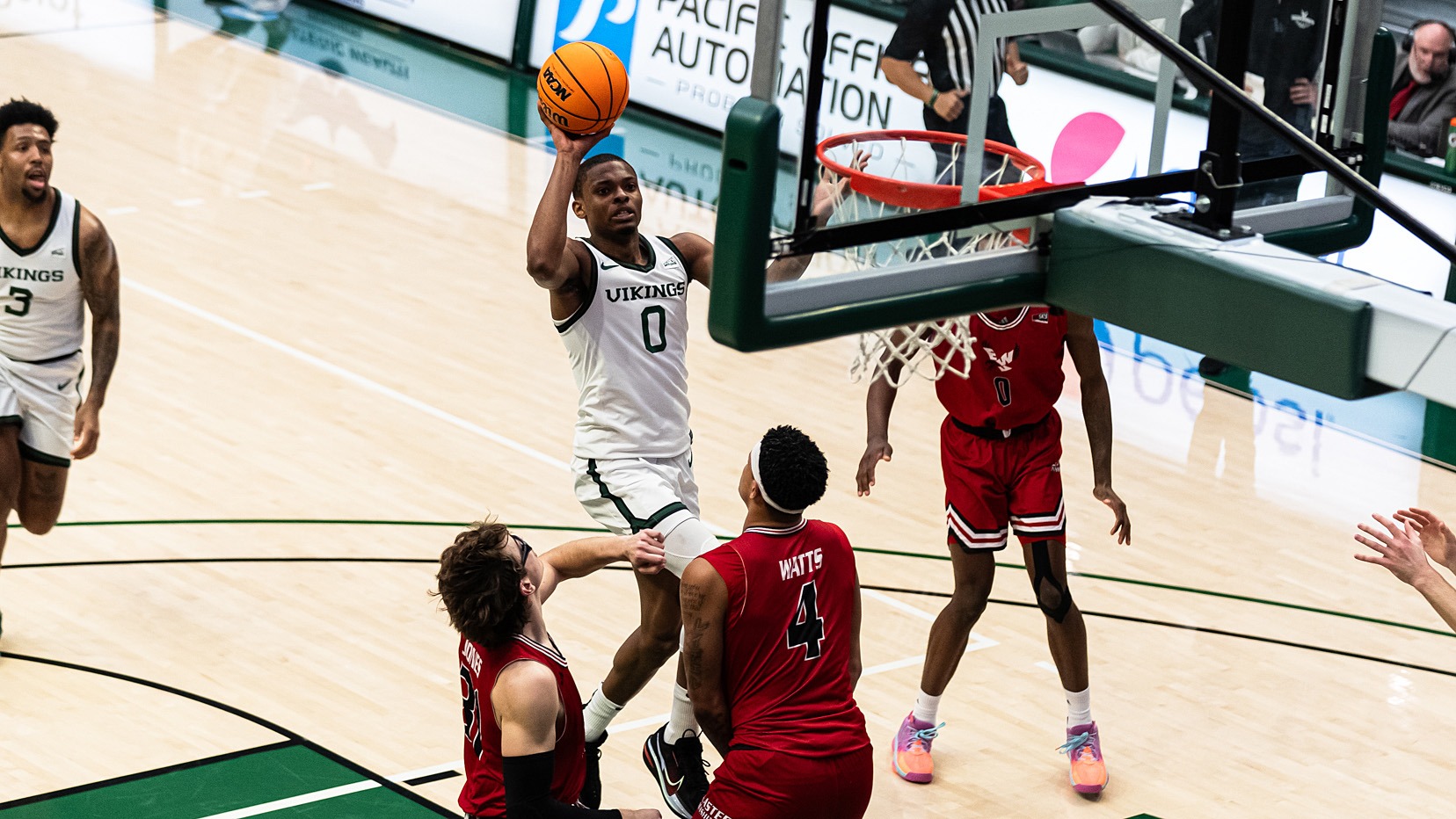 First-Place Eagles Stop Vikings' Home Winning Streak, 90-77 - Portland ...