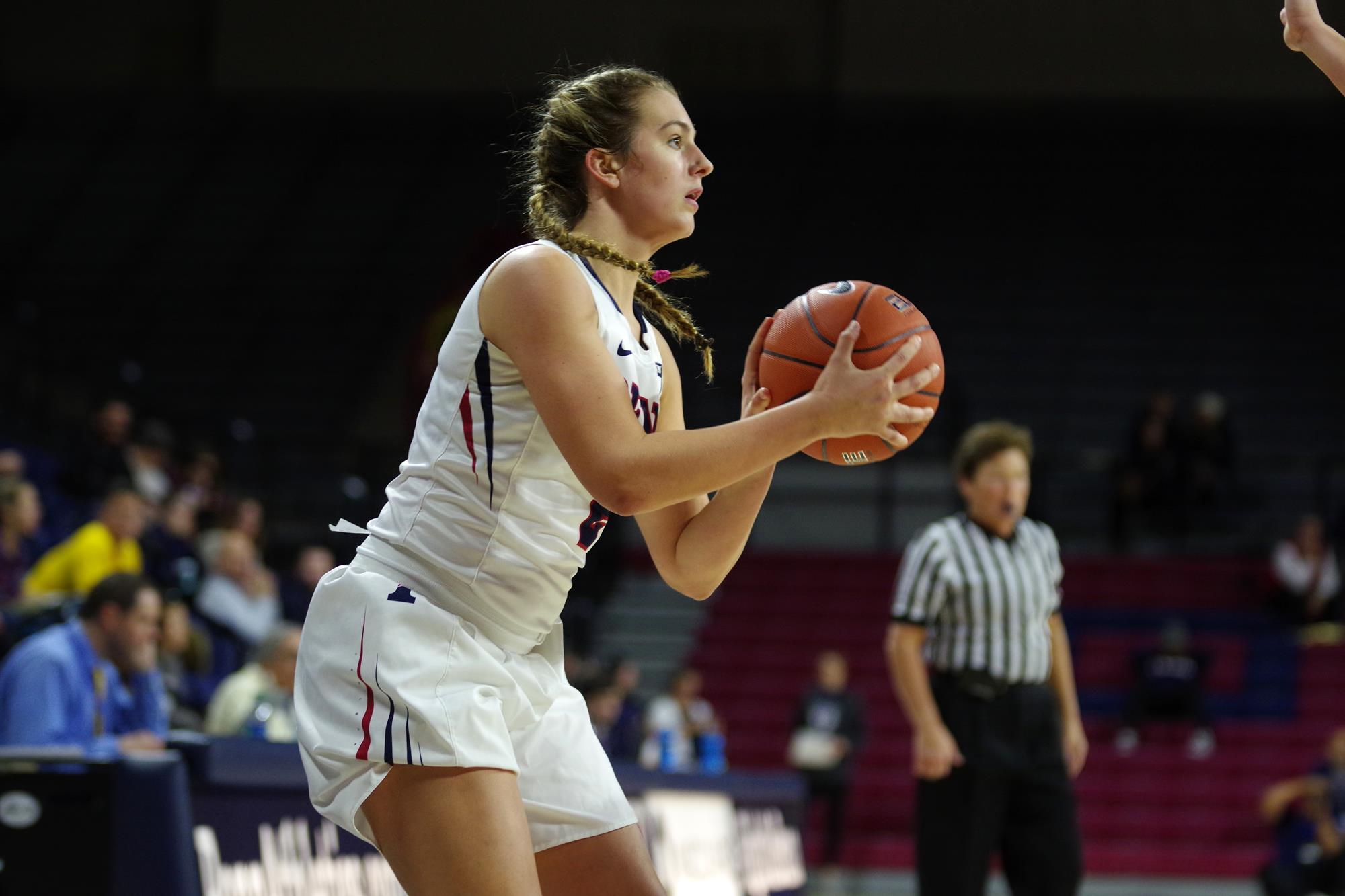 Katie Kinum - Women's Basketball - University of Pennsylvania Athletics