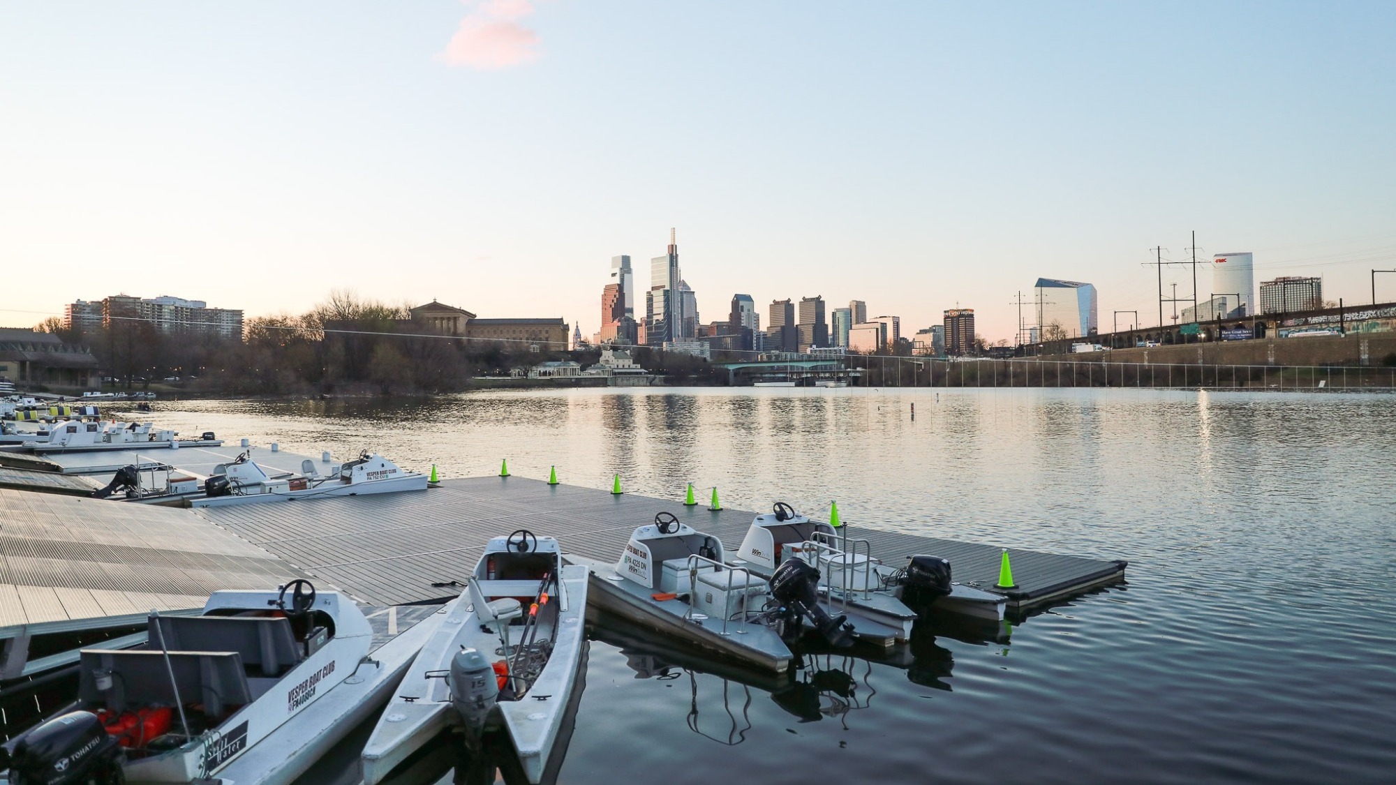 Lightweights Win Open Eights Crown at Navy Day Regatta - University of ...