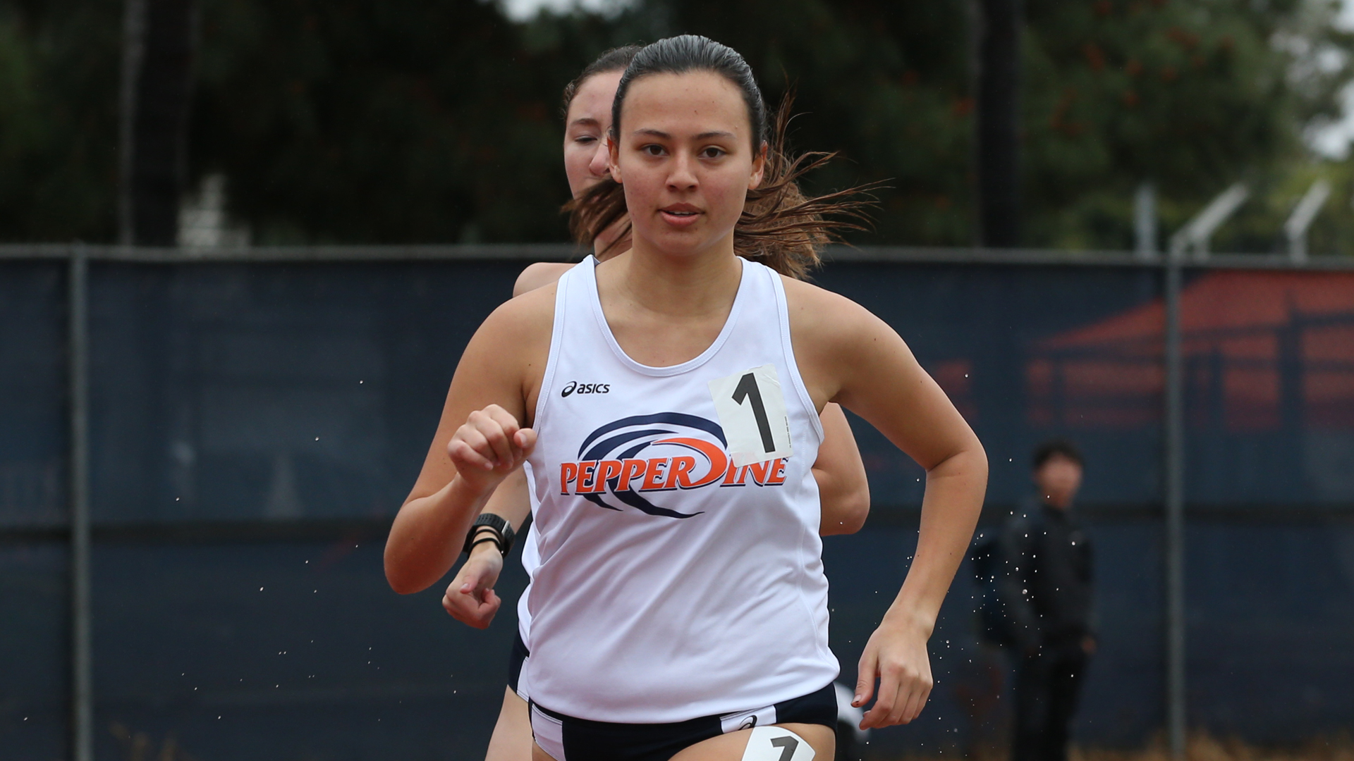 Jessica Hibler - Track - Pepperdine University Athletics