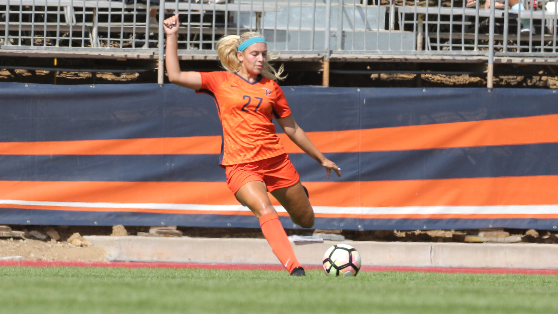 Nicolette Lewis - Women's Soccer - Pepperdine University Athletics