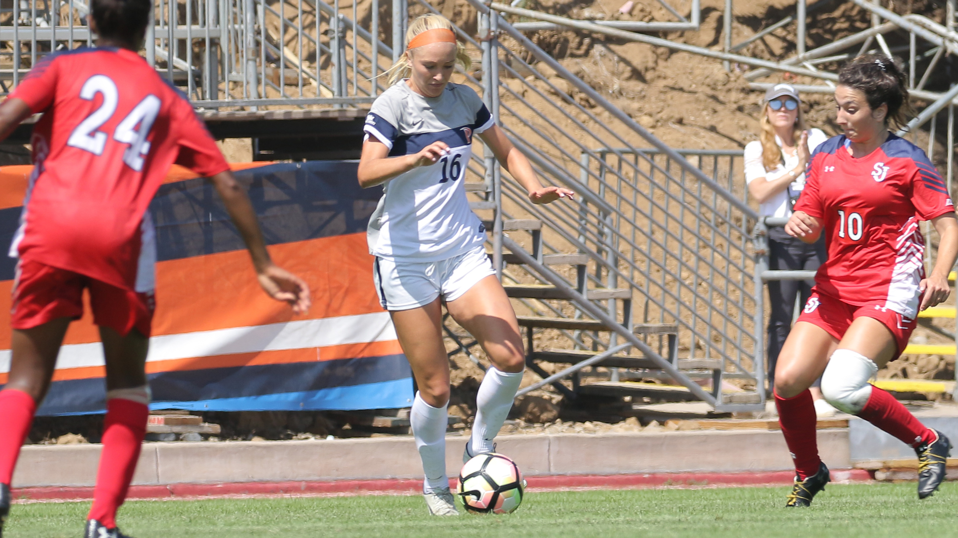 Chloe Gaynor - Women's Soccer - Pepperdine University Athletics