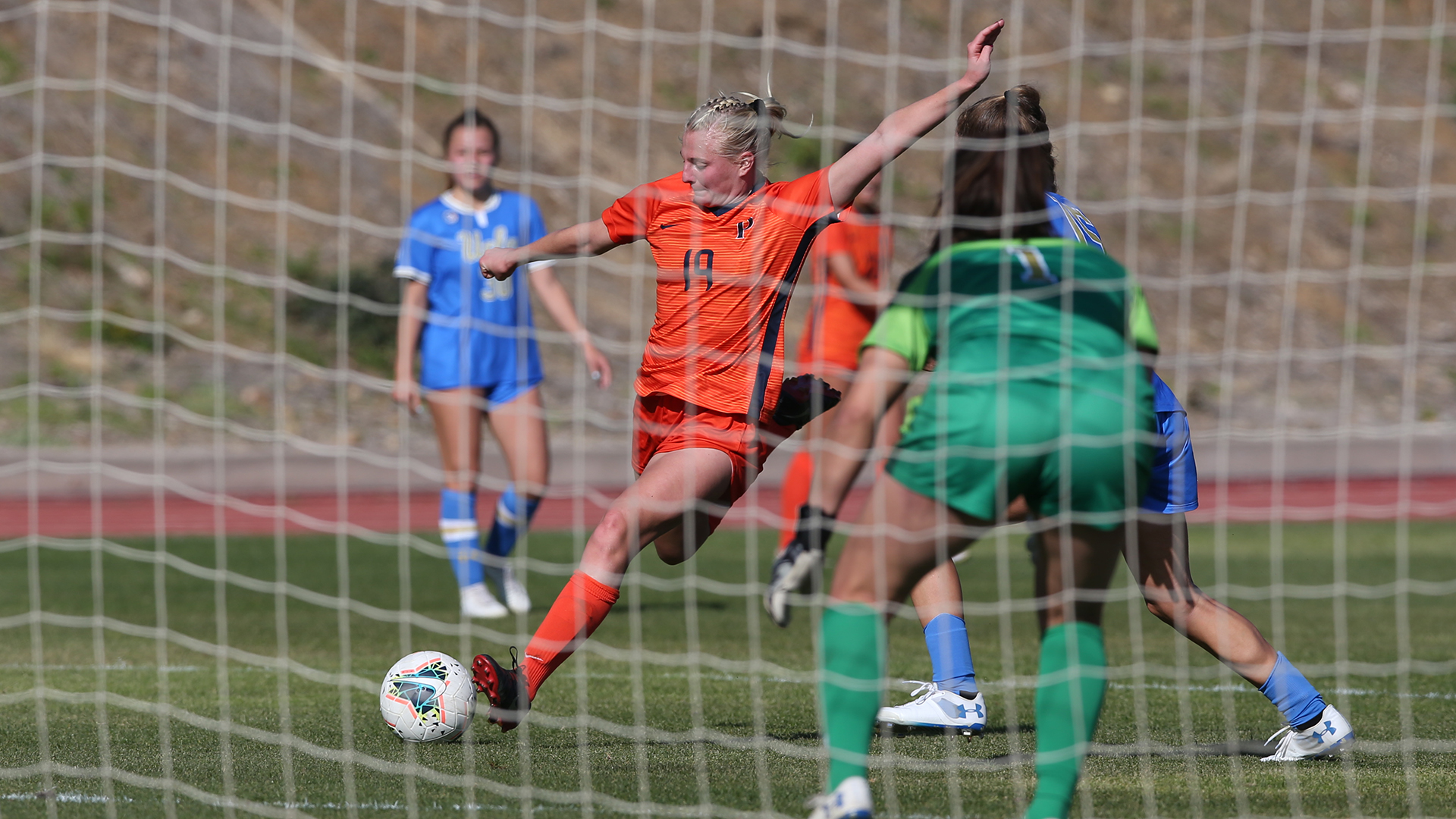 Carlee Giammona - Women's Soccer - Pepperdine University Athletics
