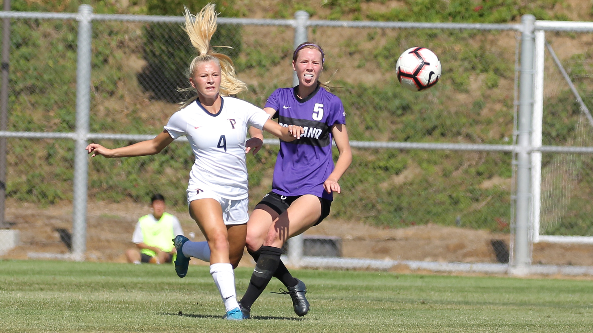 Alex Hobbs - Women's Soccer - Pepperdine University Athletics