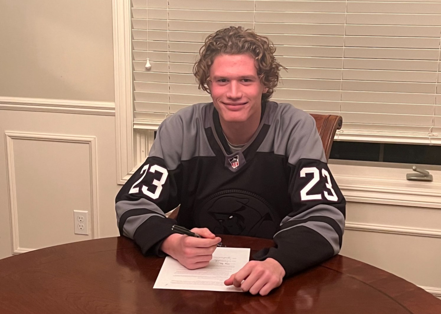 PHANTOMS SIGN ZACHARY MORIN TO TENDER AGREEMENT - Youngstown Phantoms