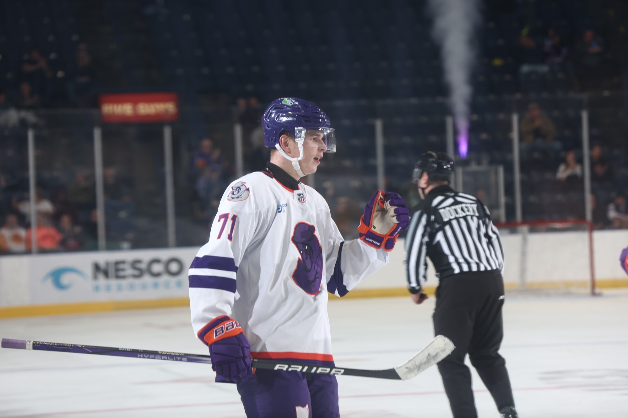 PHANTOMS FALL TO OMAHA 6-3 - Youngstown Phantoms