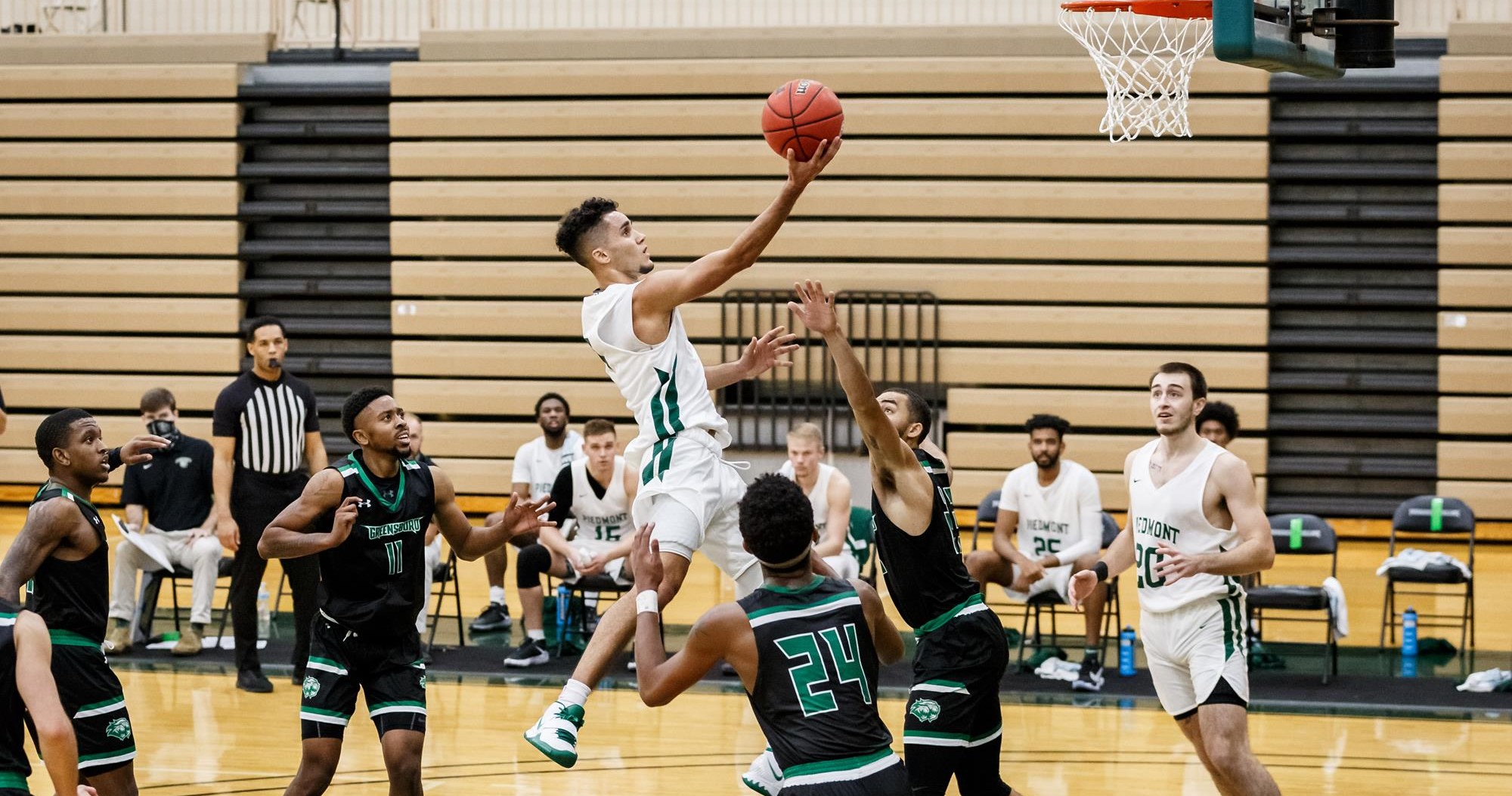 Jolly Posts 32 Points in Men's Basketball Victory Over Greensboro ...