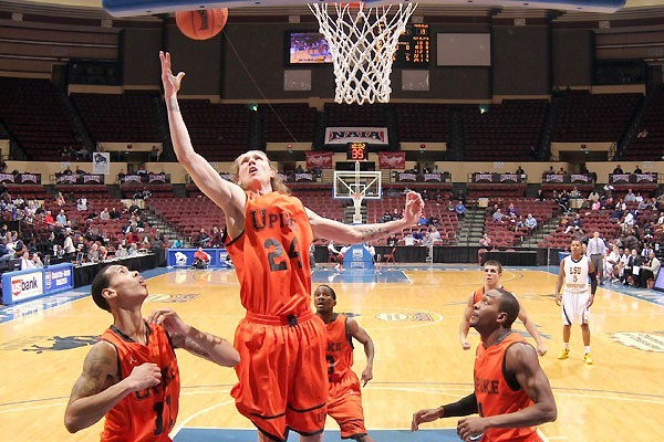Trevor Setty - Men's Basketball - UPIKE Athletics