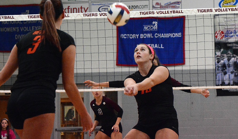 Sydney Morris - Volleyball - UPIKE Athletics