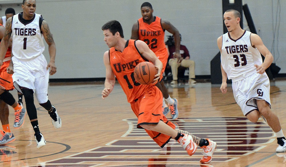 Jackson Hussey - Men's Basketball - UPIKE Athletics