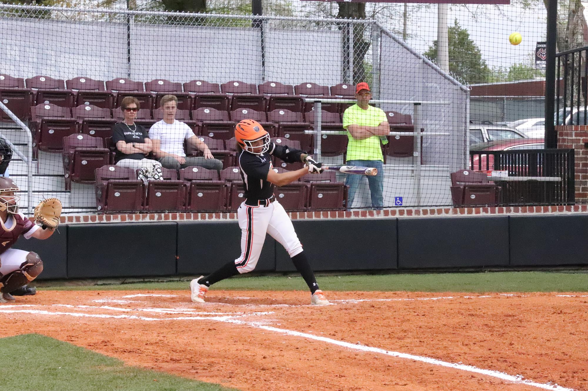 Jordan Gentry - Softball - UPIKE Athletics