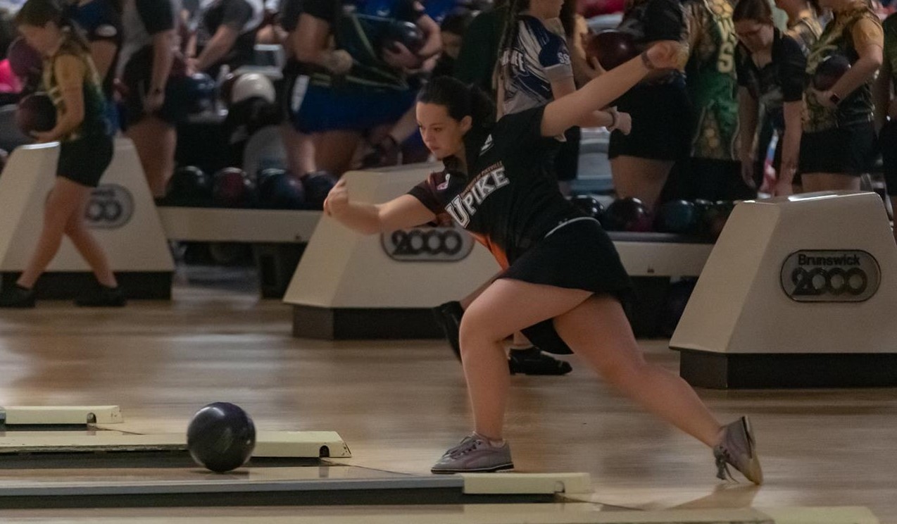 Mikayla Cummings - Women's Bowling - UPIKE Athletics