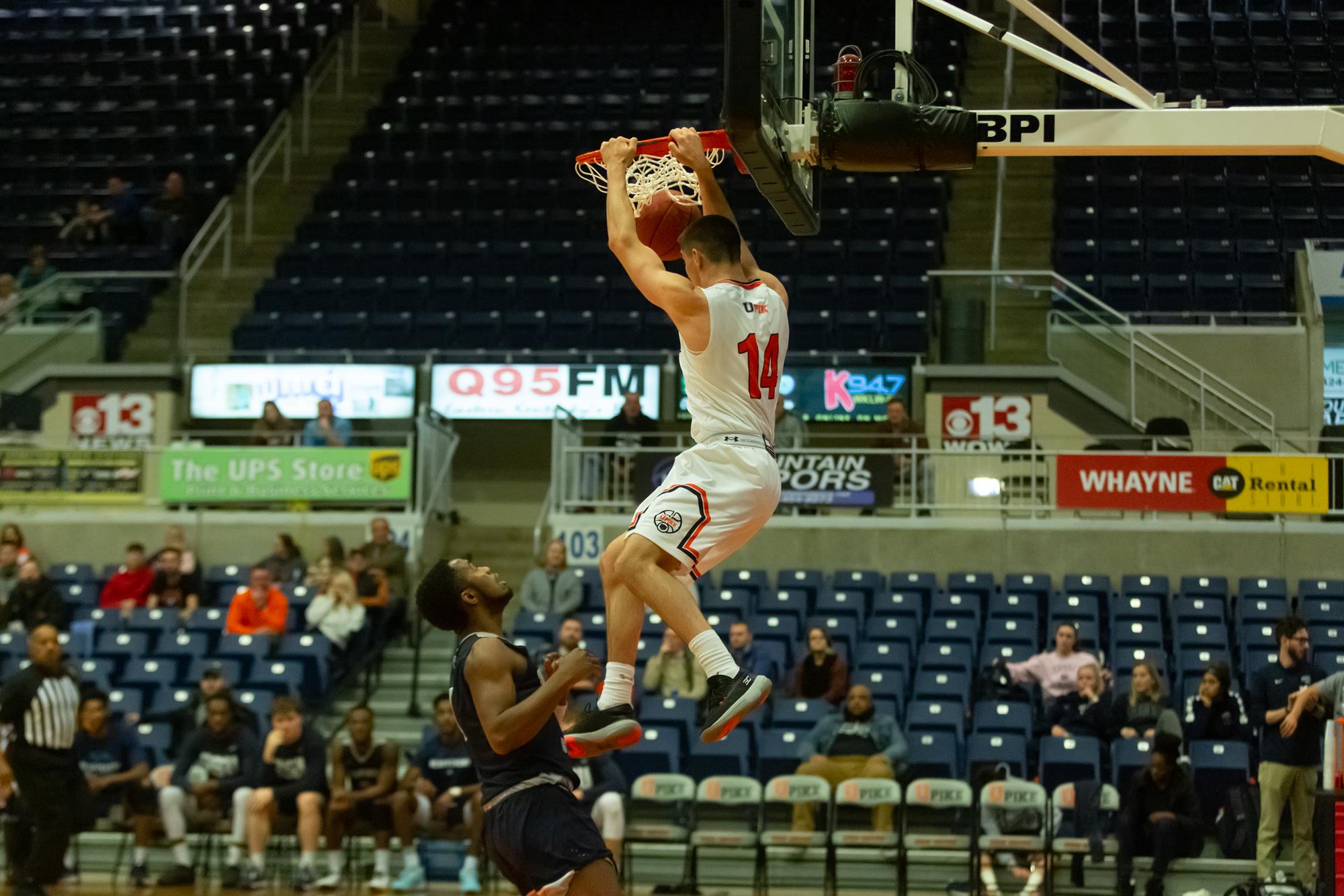 Jordan Perry - Men's Basketball - UPIKE Athletics