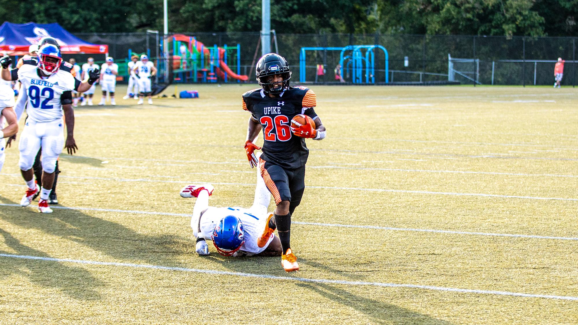 Sanders Records Career Performance; Bears Fall to Tigers in Tight ...