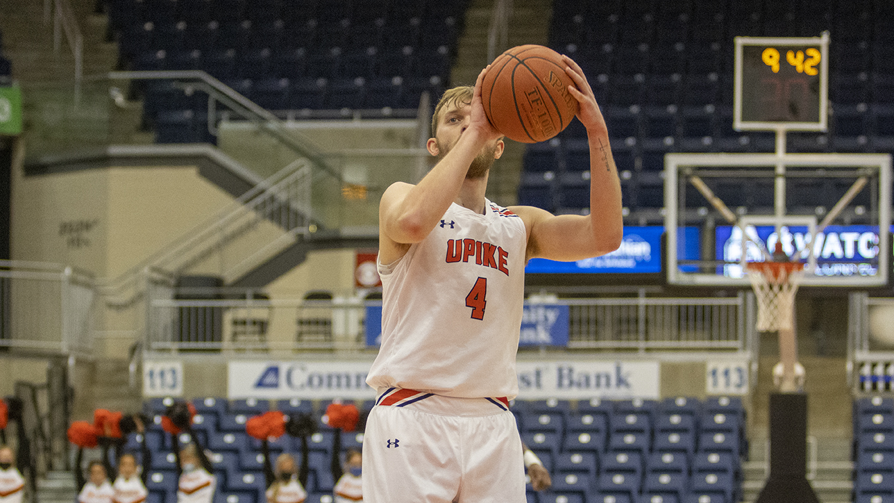 Jacob Brown - Men's Basketball - UPIKE Athletics