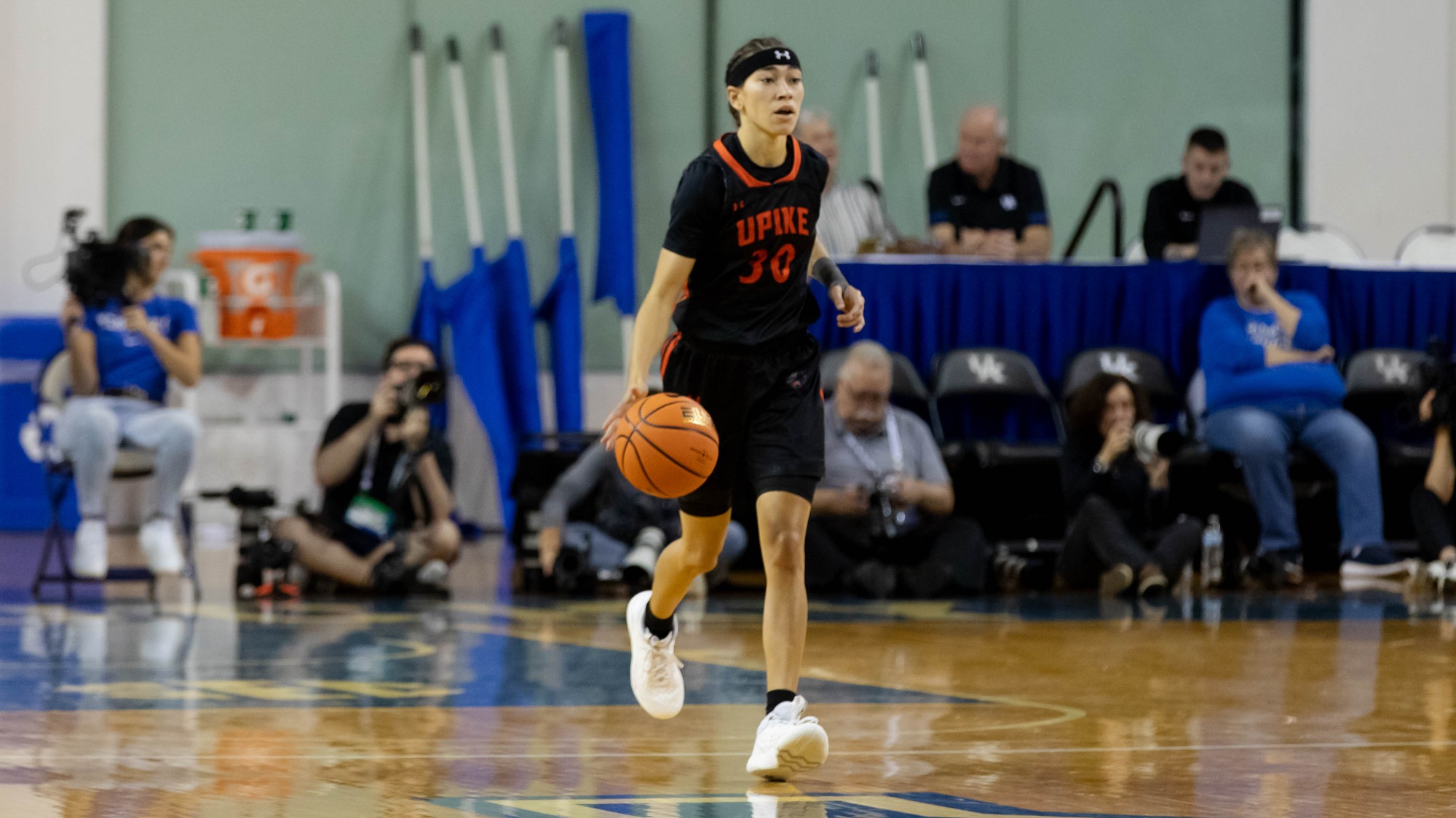 Bears Knock Off Lindsey Wilson In Mid-South Opener - UPIKE Athletics