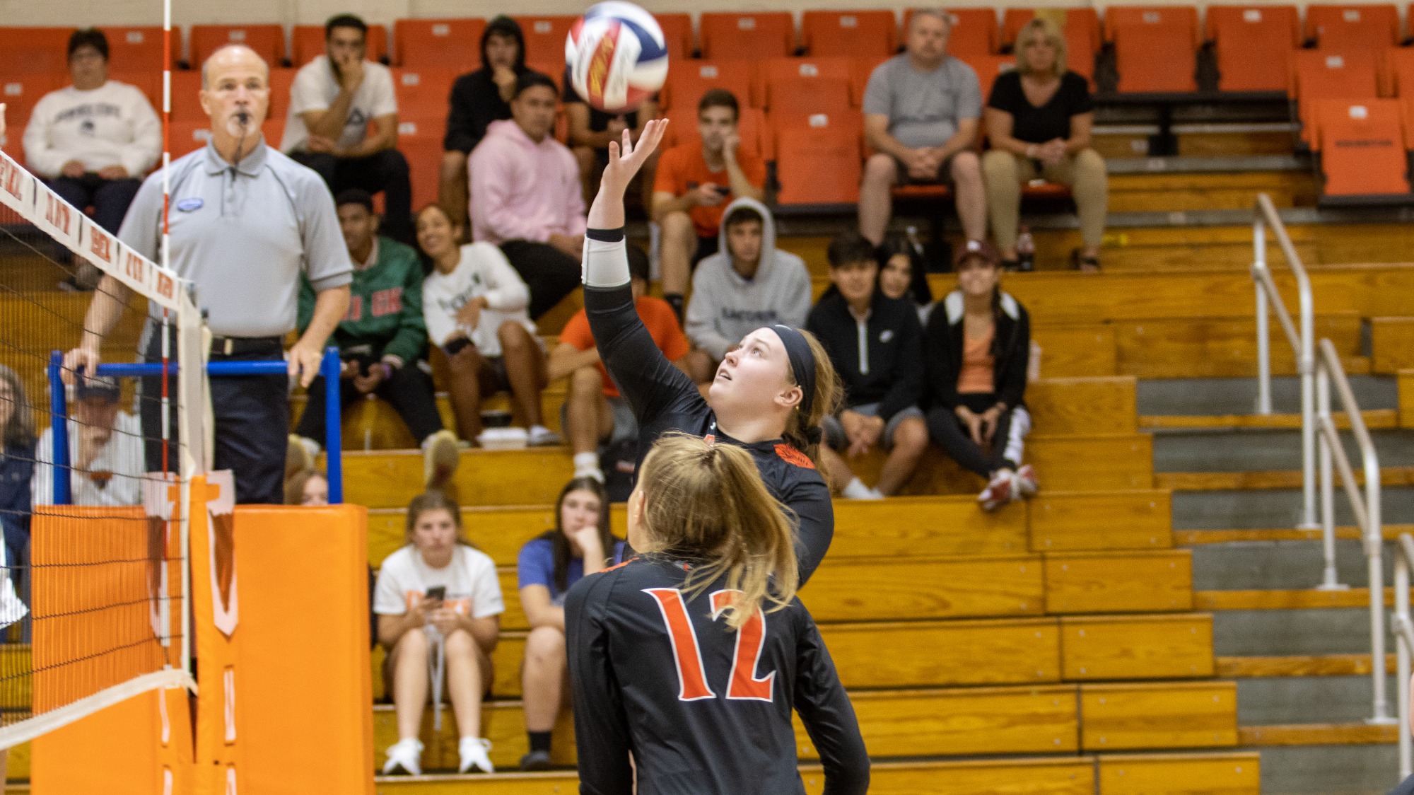 Oksana Vucetic - Volleyball - UPIKE Athletics