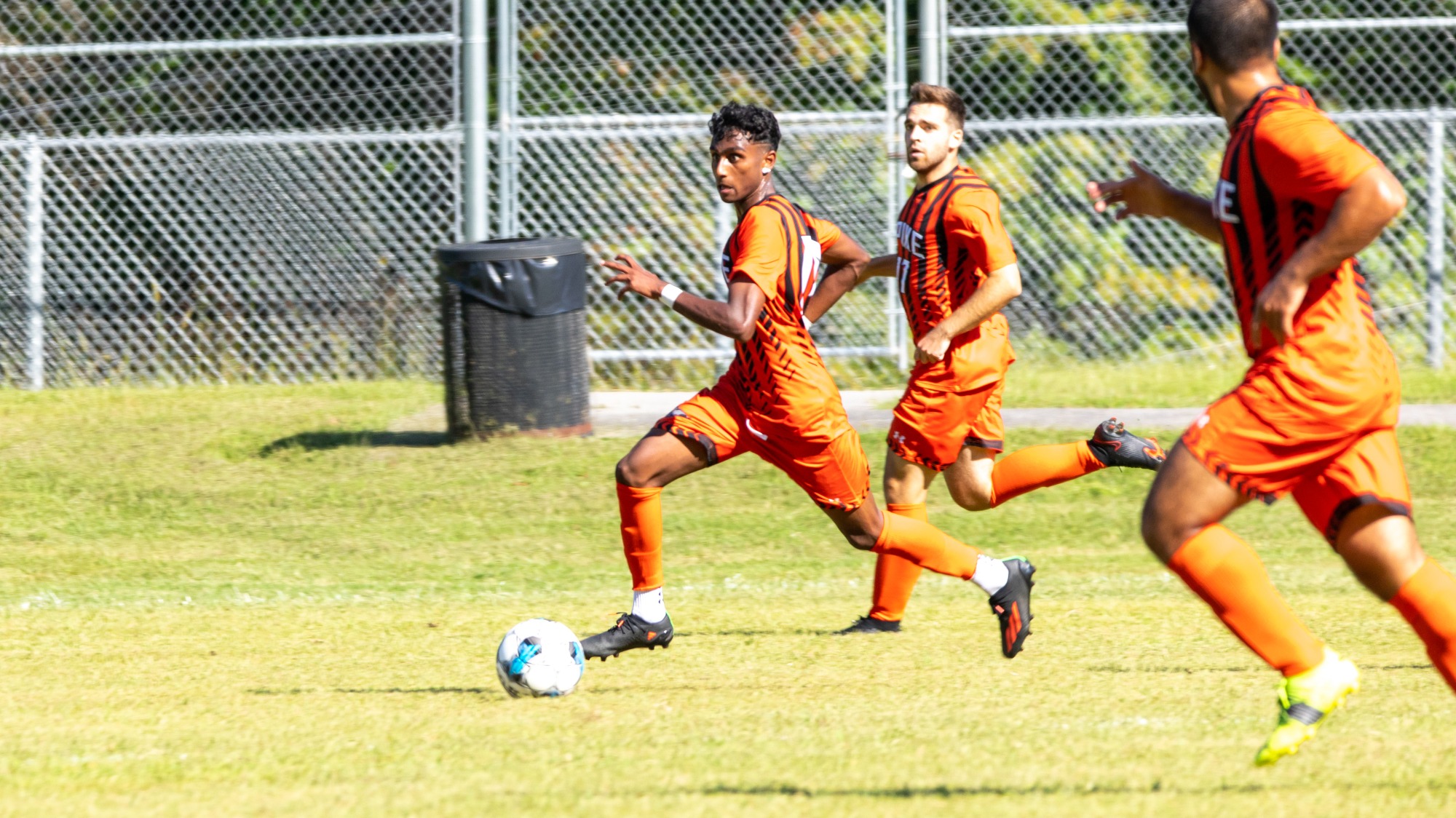Bears Win 4-1 Over Pioneers - UPIKE Athletics