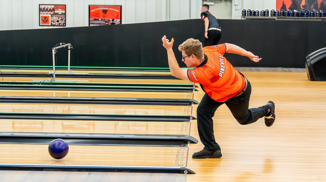 Hayden Tarris - Men's Bowling - UPIKE Athletics