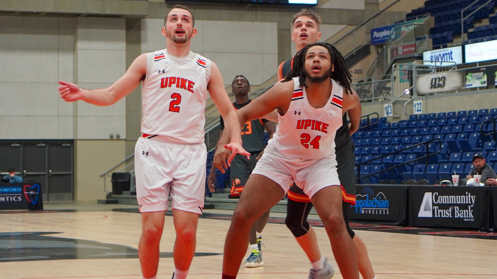 Mark Vance Jr. - Men's Basketball - UPIKE Athletics