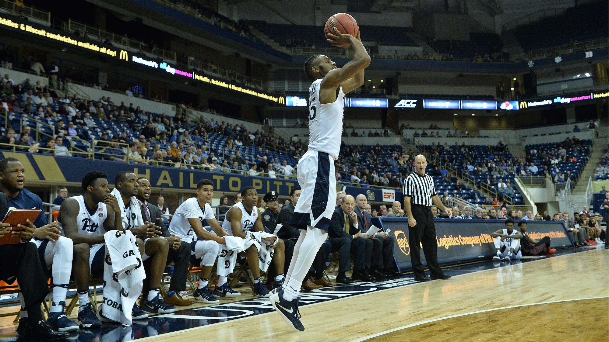 Jonathan Milligan - Men's Basketball - Pitt Panthers #H2P
