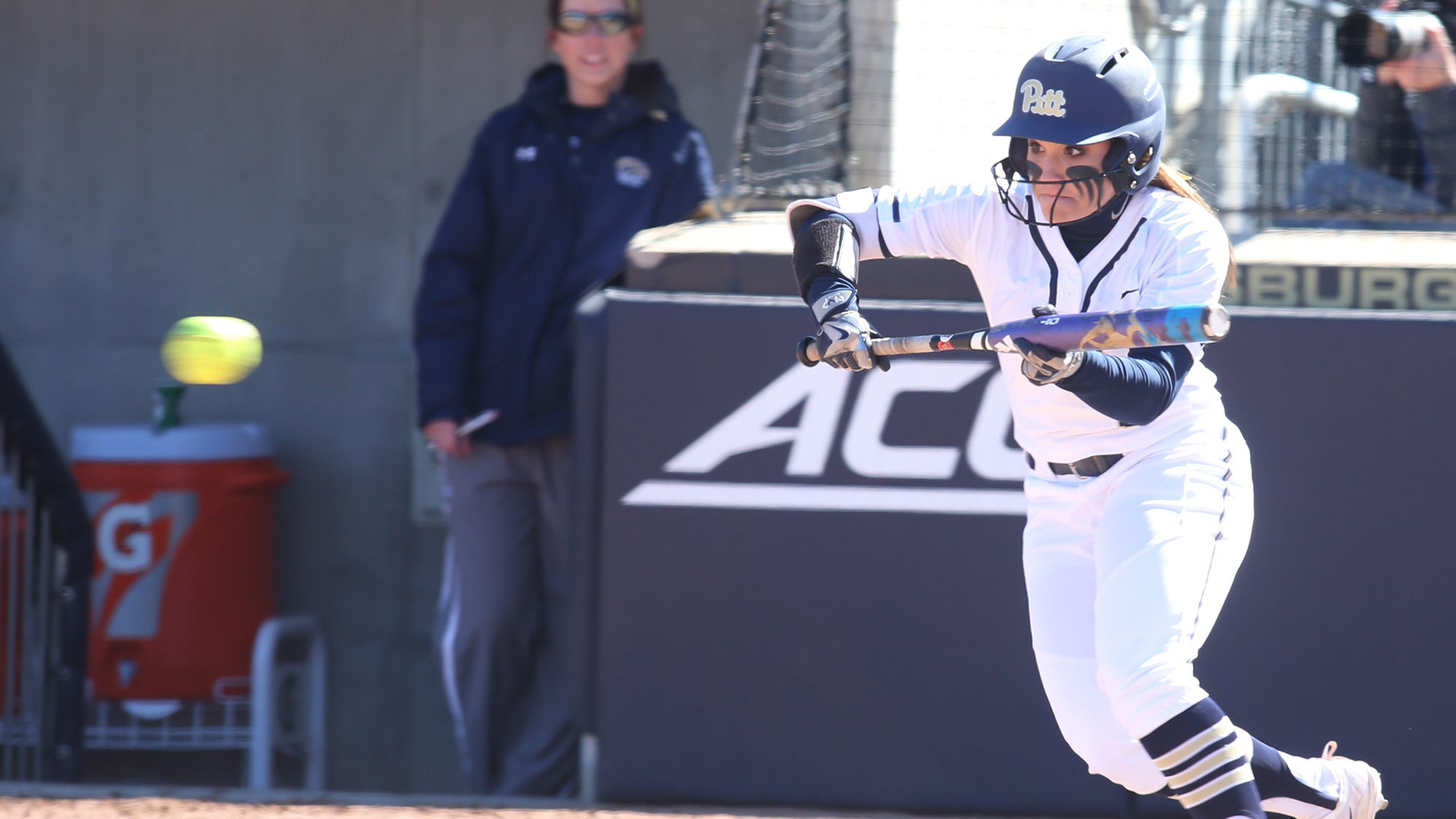 Hannah Edwards - Softball - Pitt Panthers #H2P