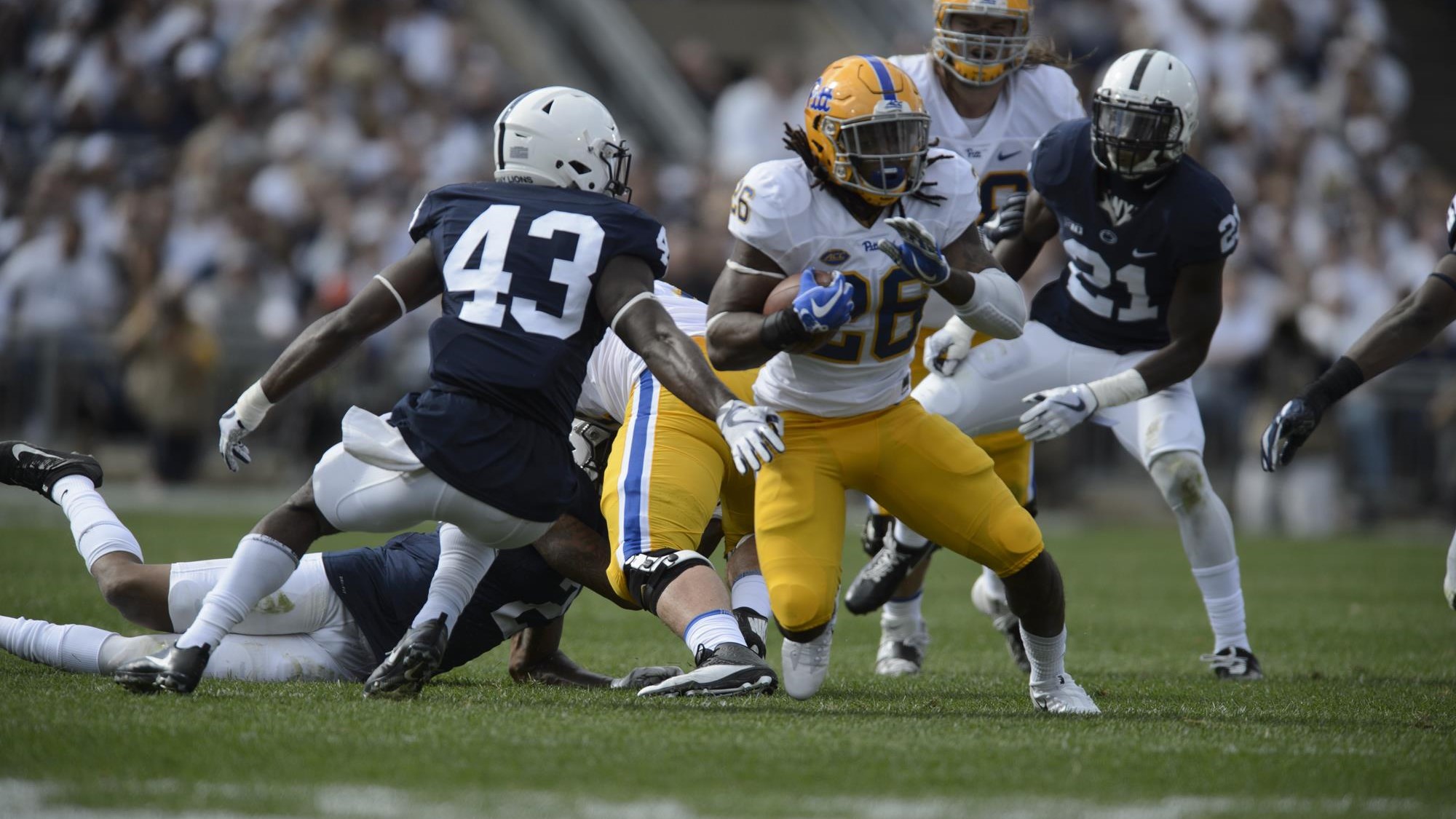 Chawntez Moss - Football - Pitt Panthers #H2P