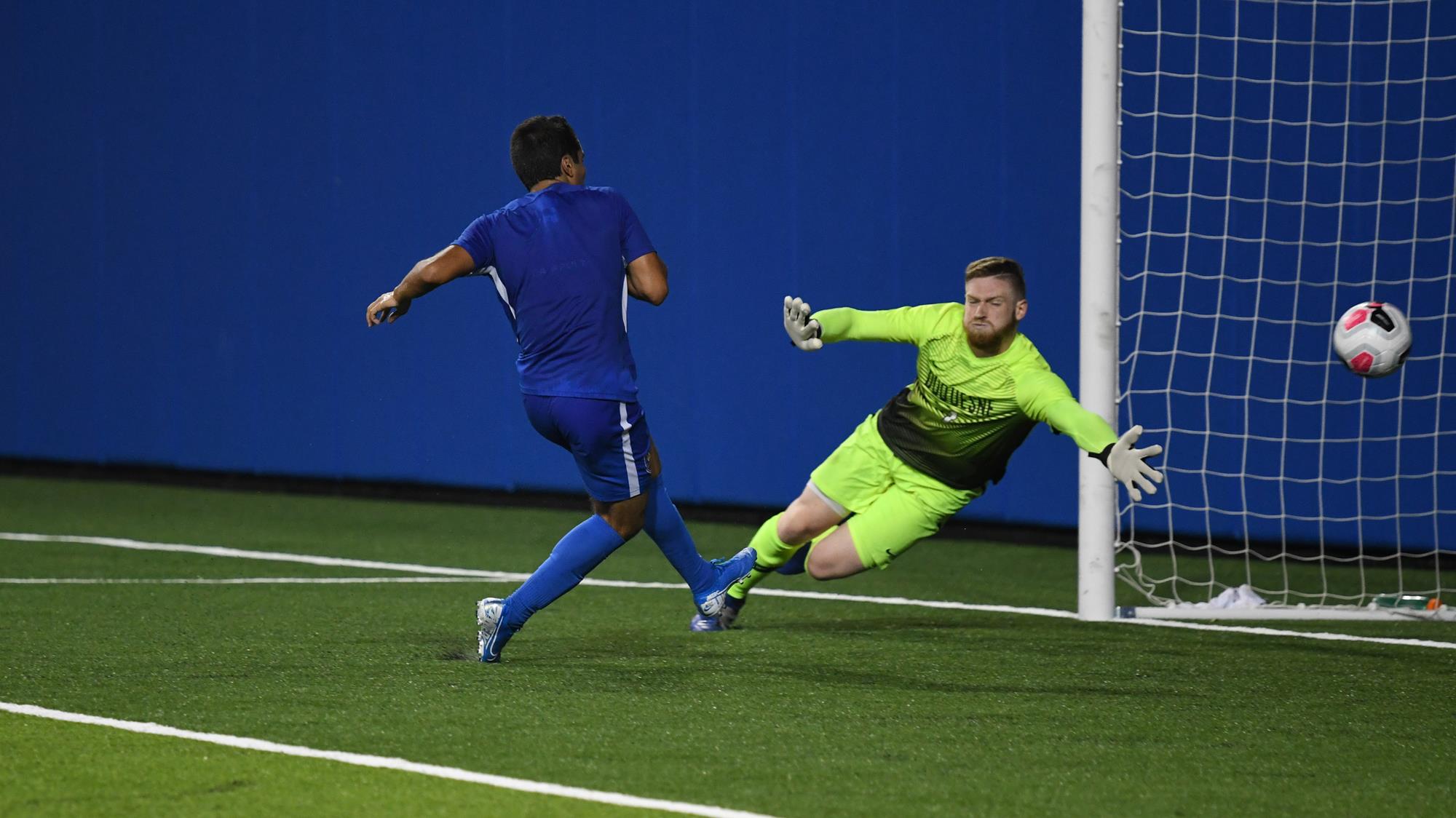 Chad Stout - Men's Soccer - Pitt Panthers #H2P