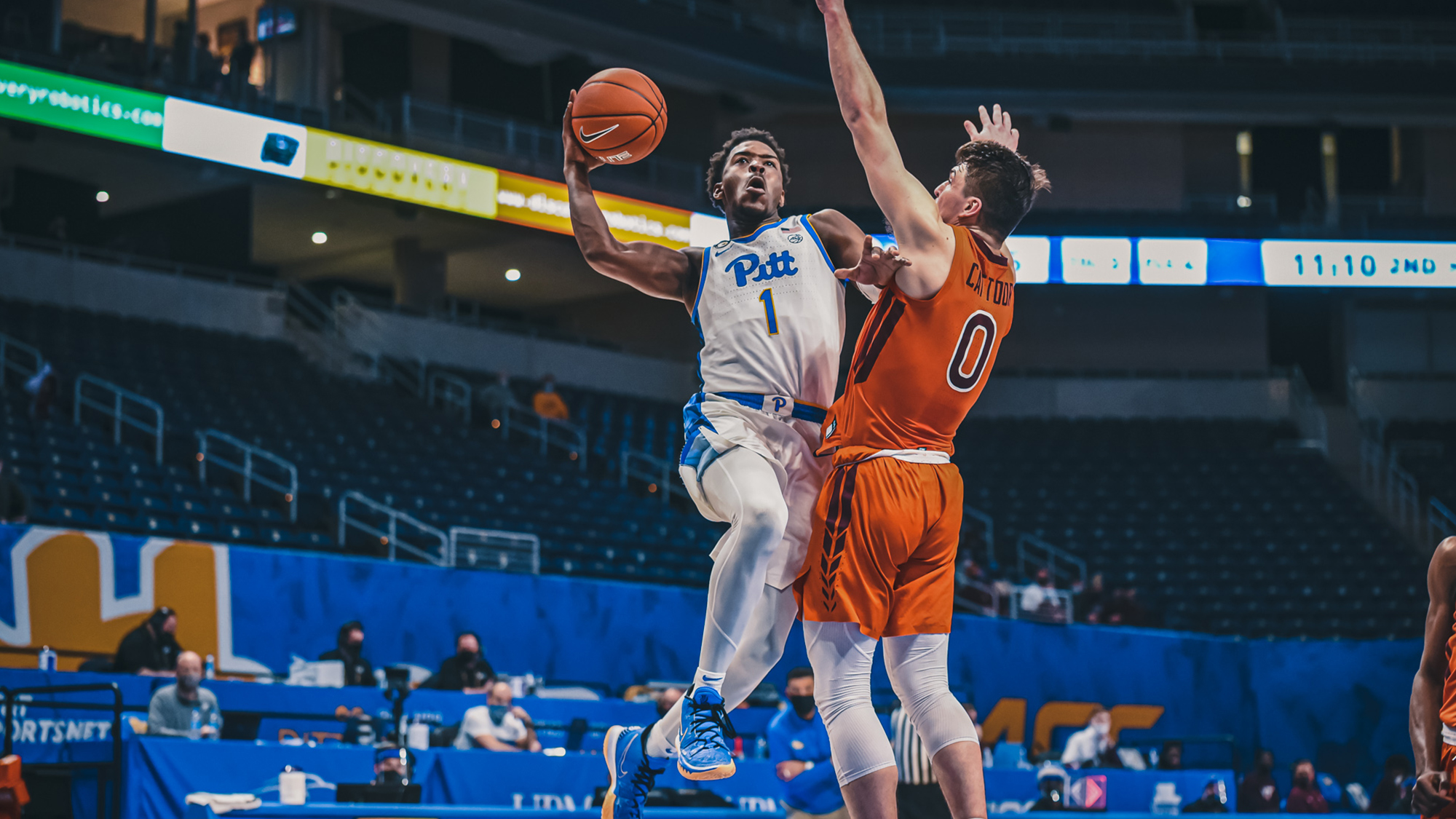 Xavier Johnson - Men's Basketball - Pitt Panthers #H2P