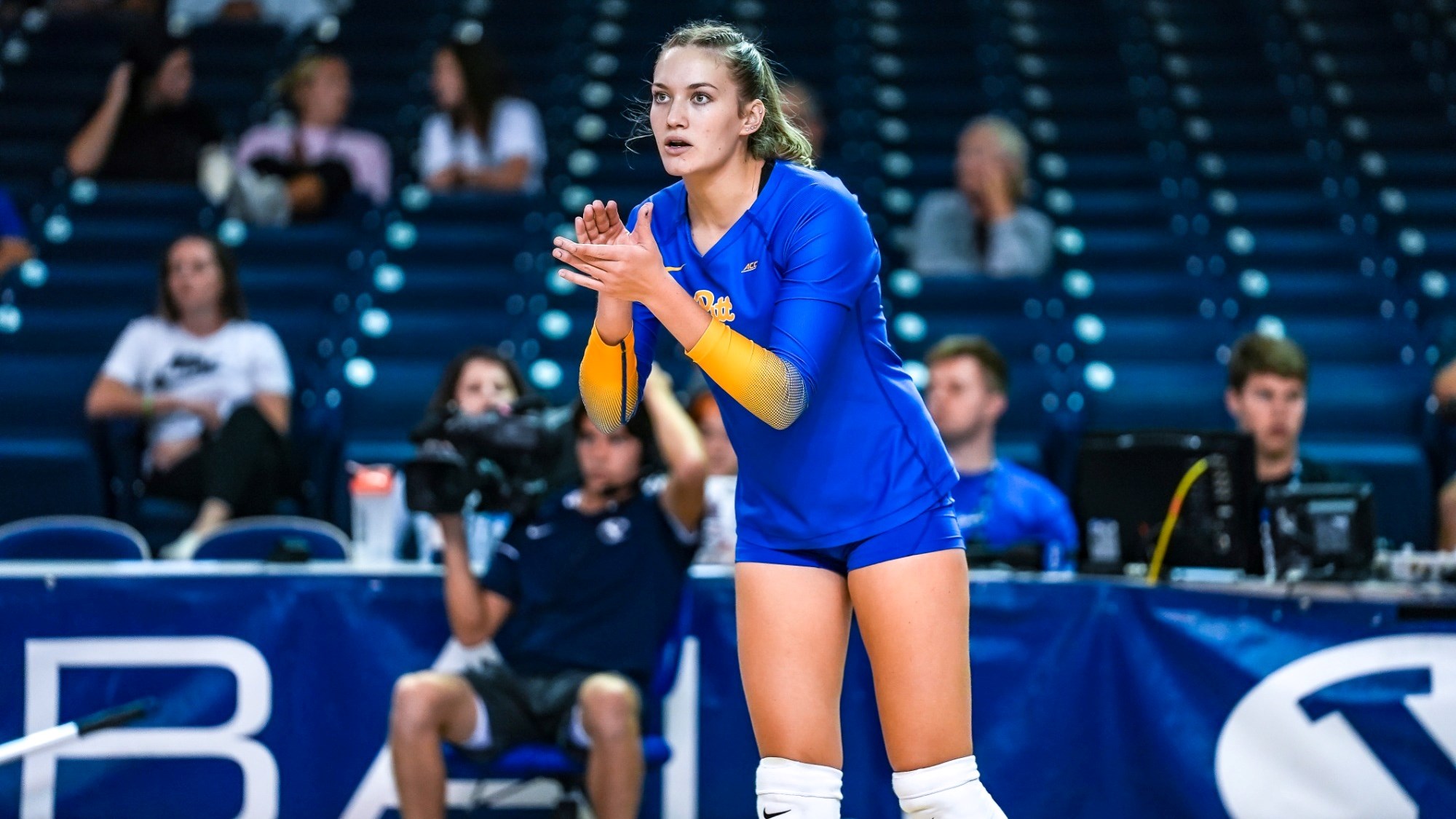 Rachel Fairbanks - Women's Volleyball - Pitt Panthers #H2P