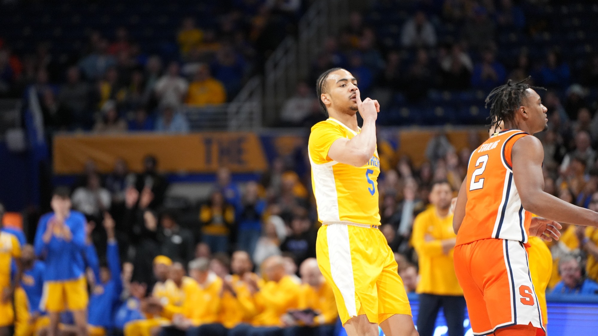 Ishmael Leggett - Men's Basketball - Pitt Panthers #H2P