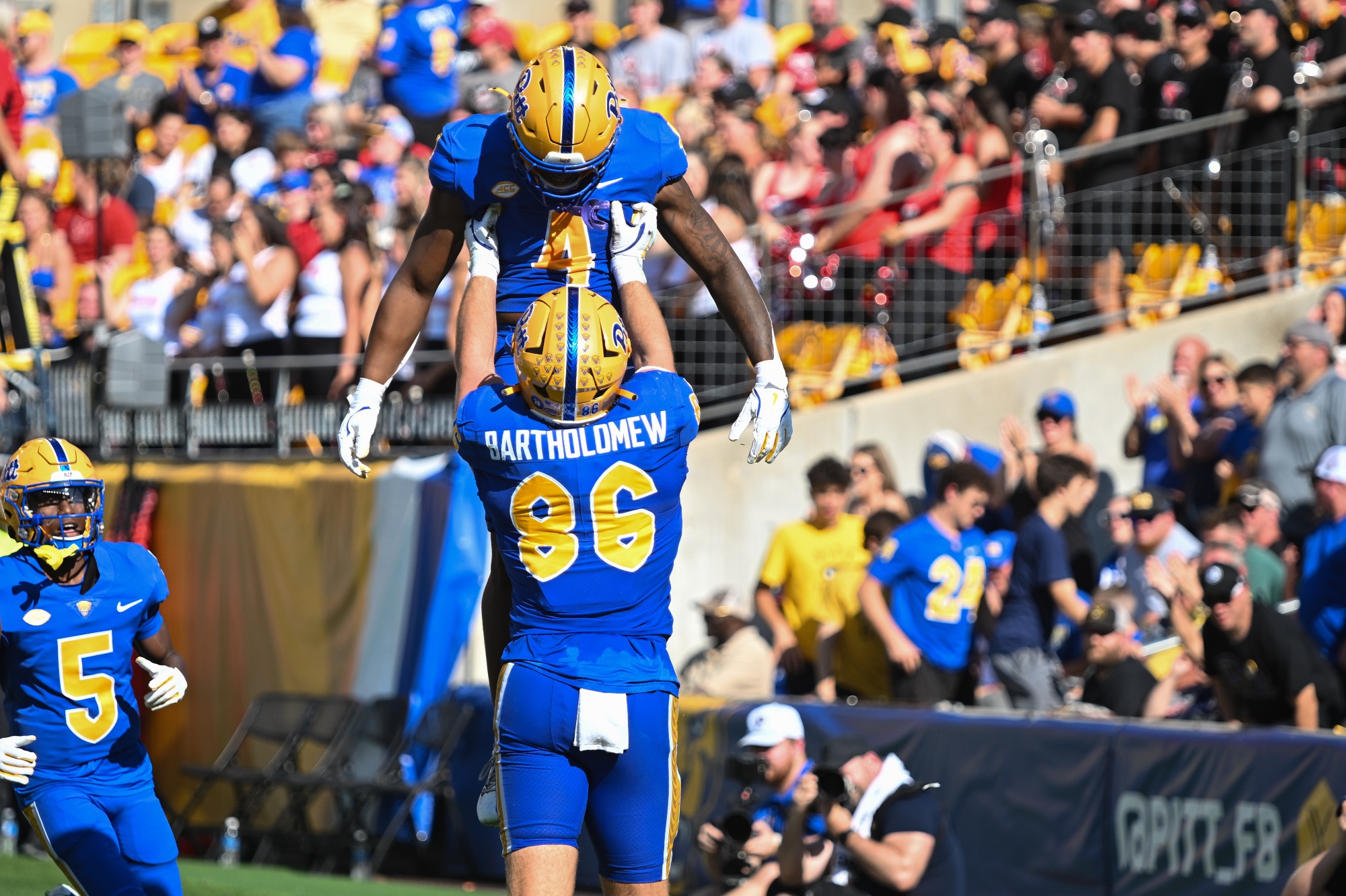 Pitt Football Fan Day Set for August 19 on Heinz Field Great Lawn ...