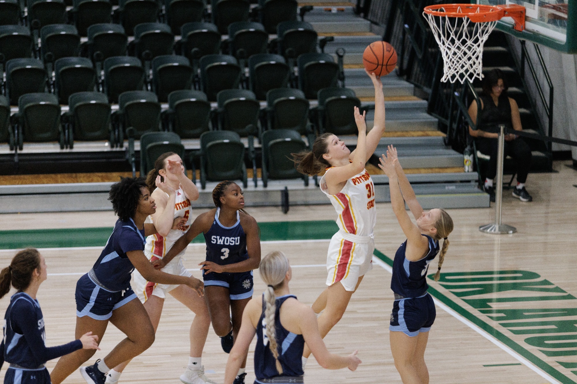 Bearcats Hand Gorillas First Loss, 69-59 - Pittsburg State University ...