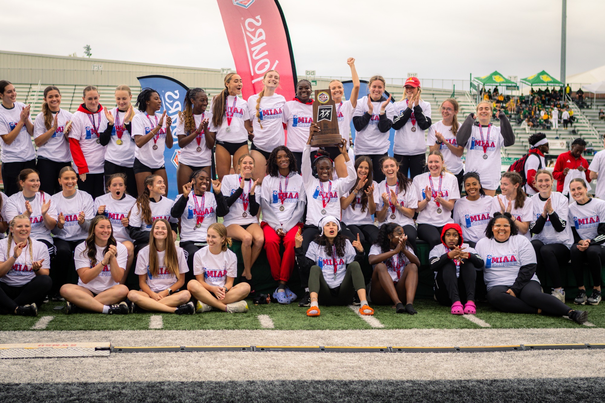 Pitt State Women Lead Heading to Championship Sunday - Pittsburg State ...