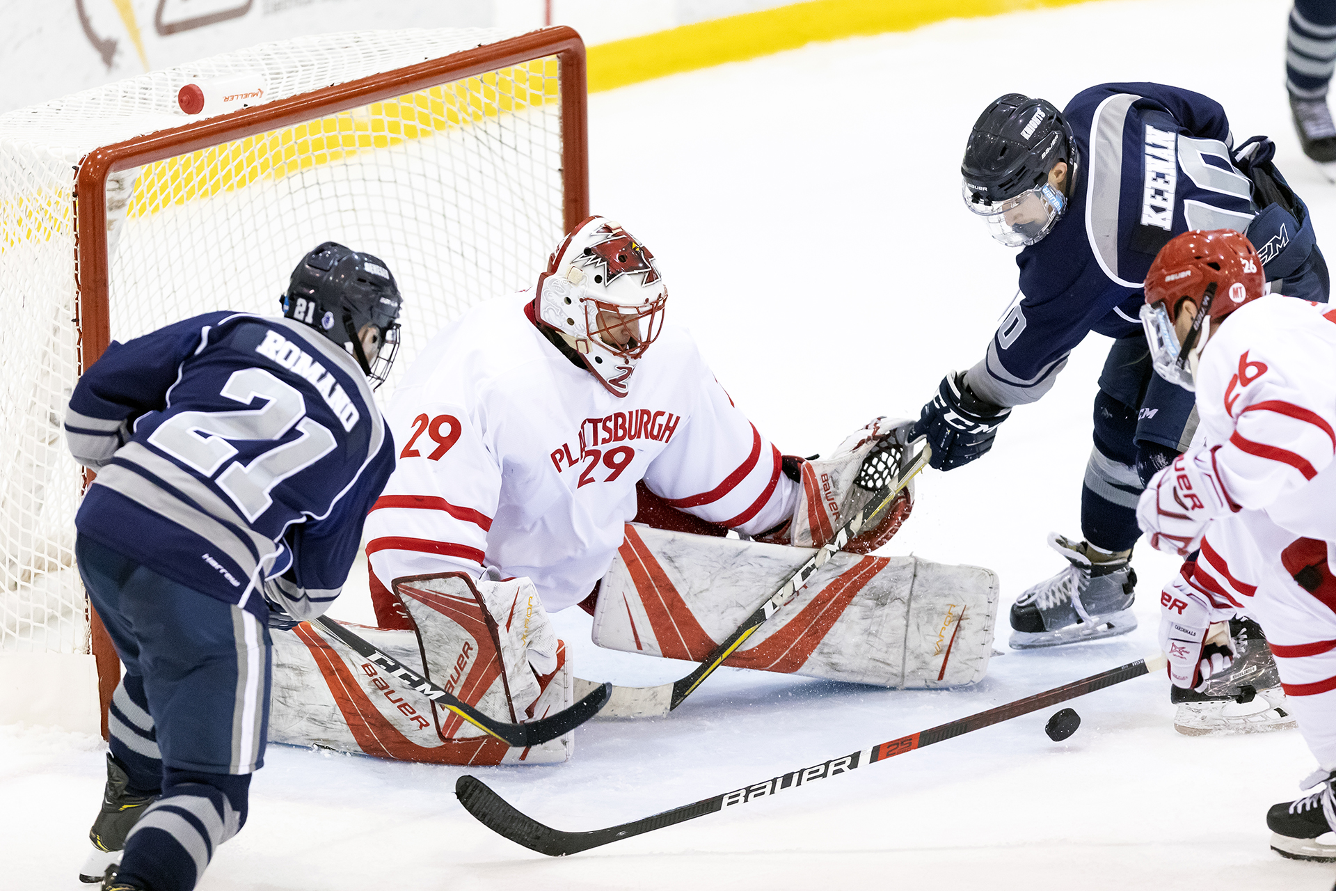 Poreda Makes 39 Saves in Men's Ice Hockey's 2-0 Setback to No. 2/2 ...